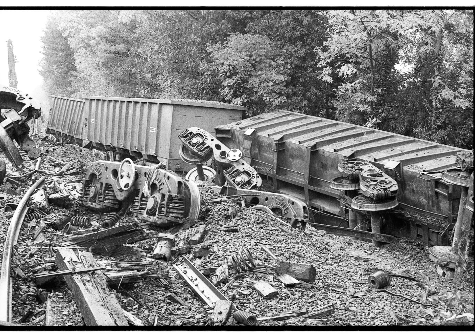 Days Gone By Photos - Floods, Fires and Disasters - Photo 1 of 24 ...