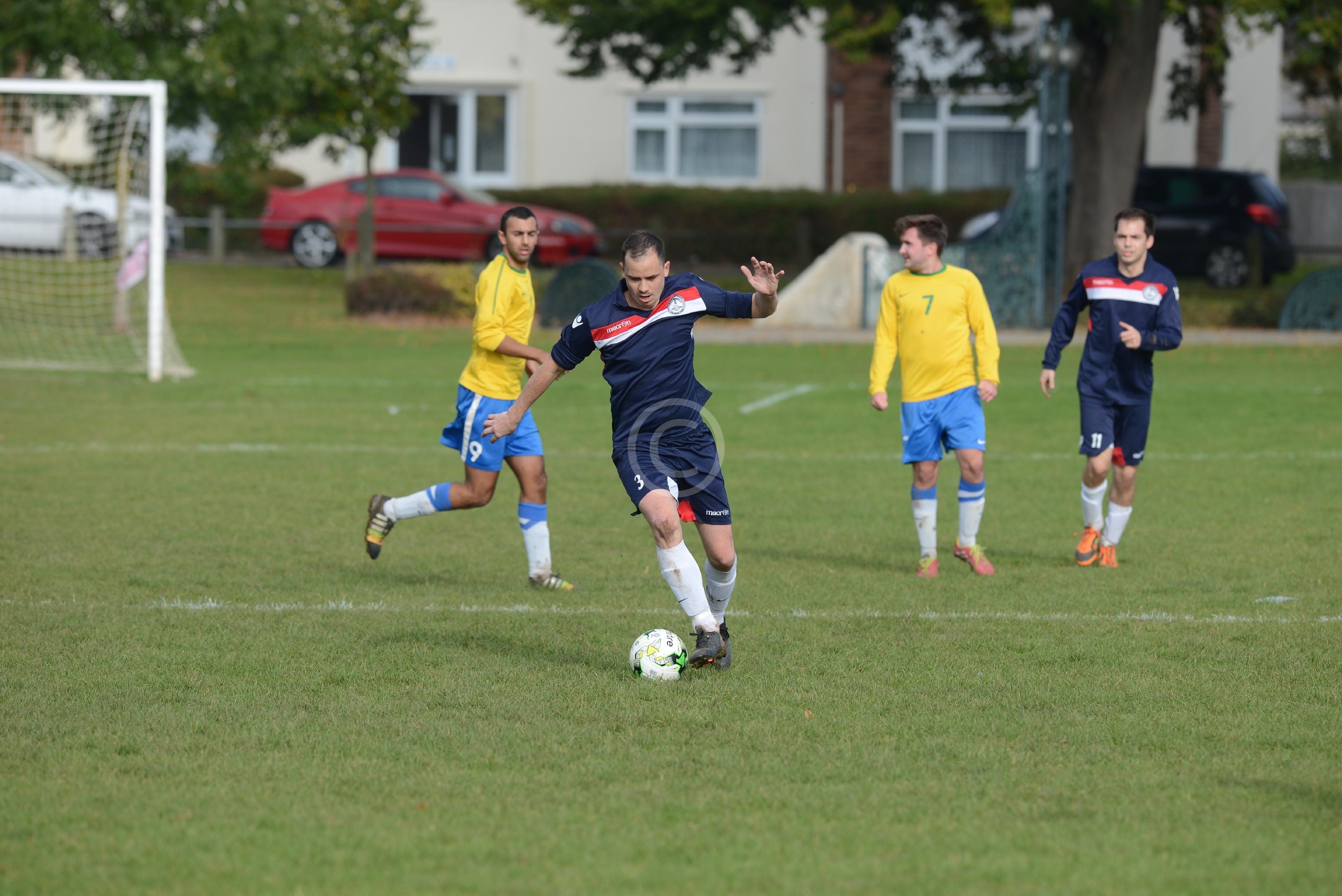 FOOTBALL 126872 - Photo 1 of 30 - Baylis Media Photos