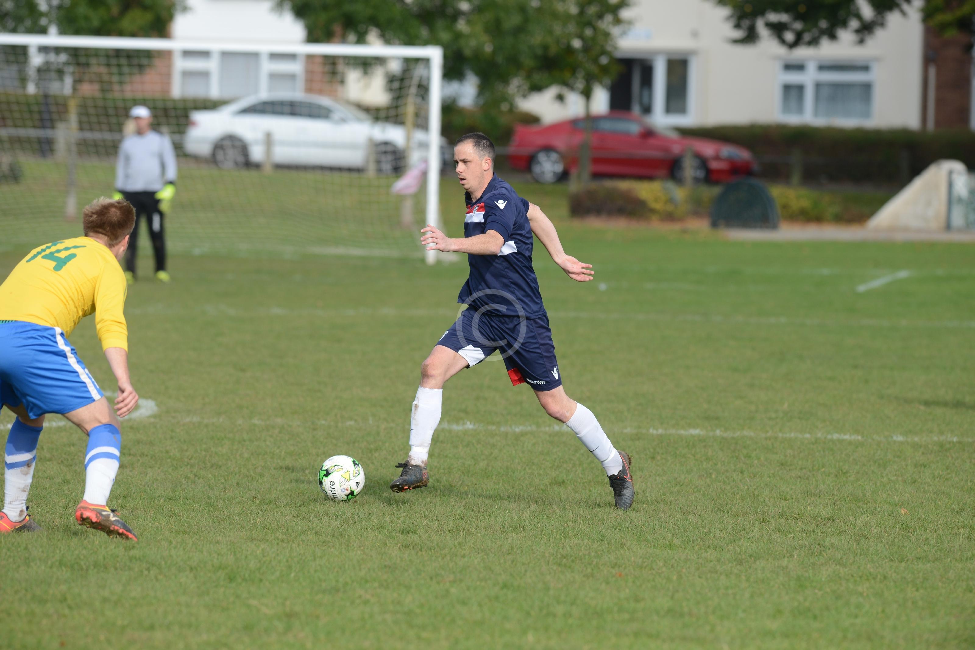 FOOTBALL 126872 - Photo 1 of 30 - Baylis Media Photos