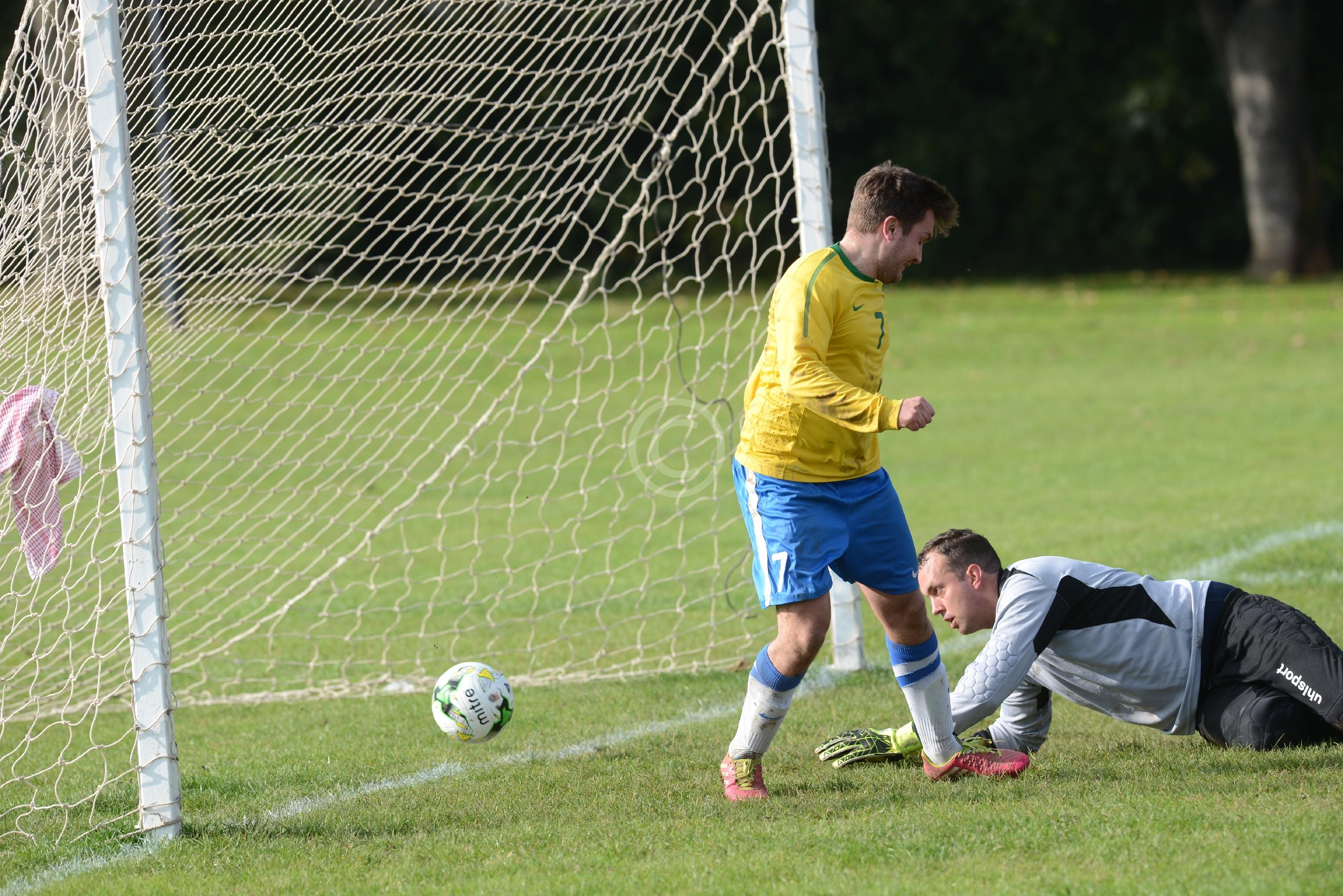 FOOTBALL 126872 - Photo 1 of 30 - Baylis Media Photos