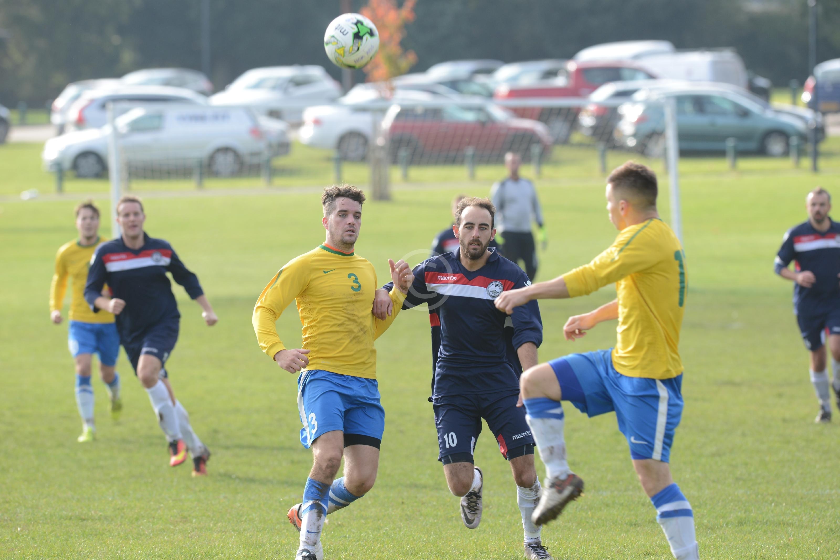 FOOTBALL 126872 - Photo 1 of 30 - Baylis Media Photos