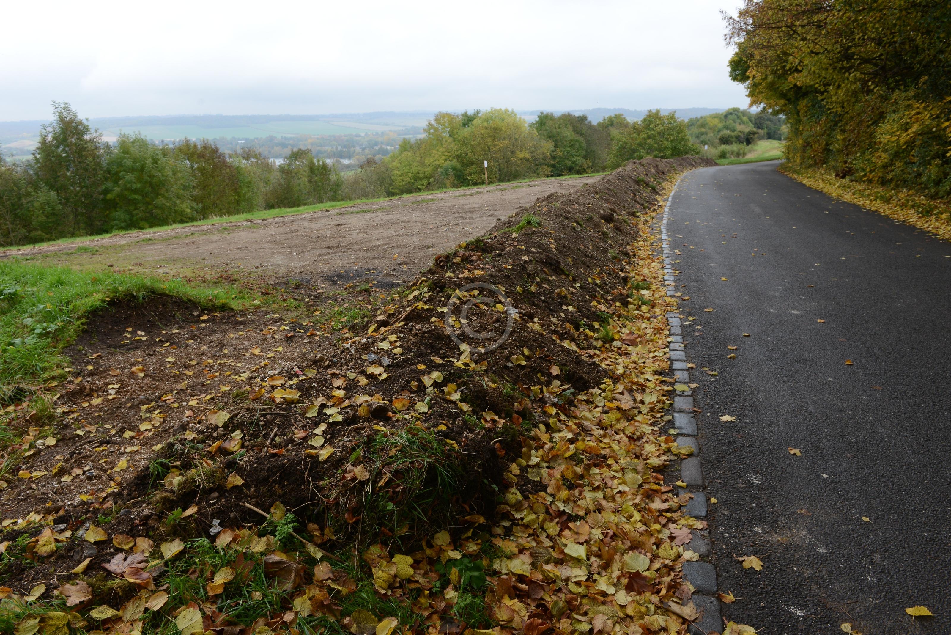 COOKHAM 126895 - Photo 1 of 14 - Baylis Media Photos