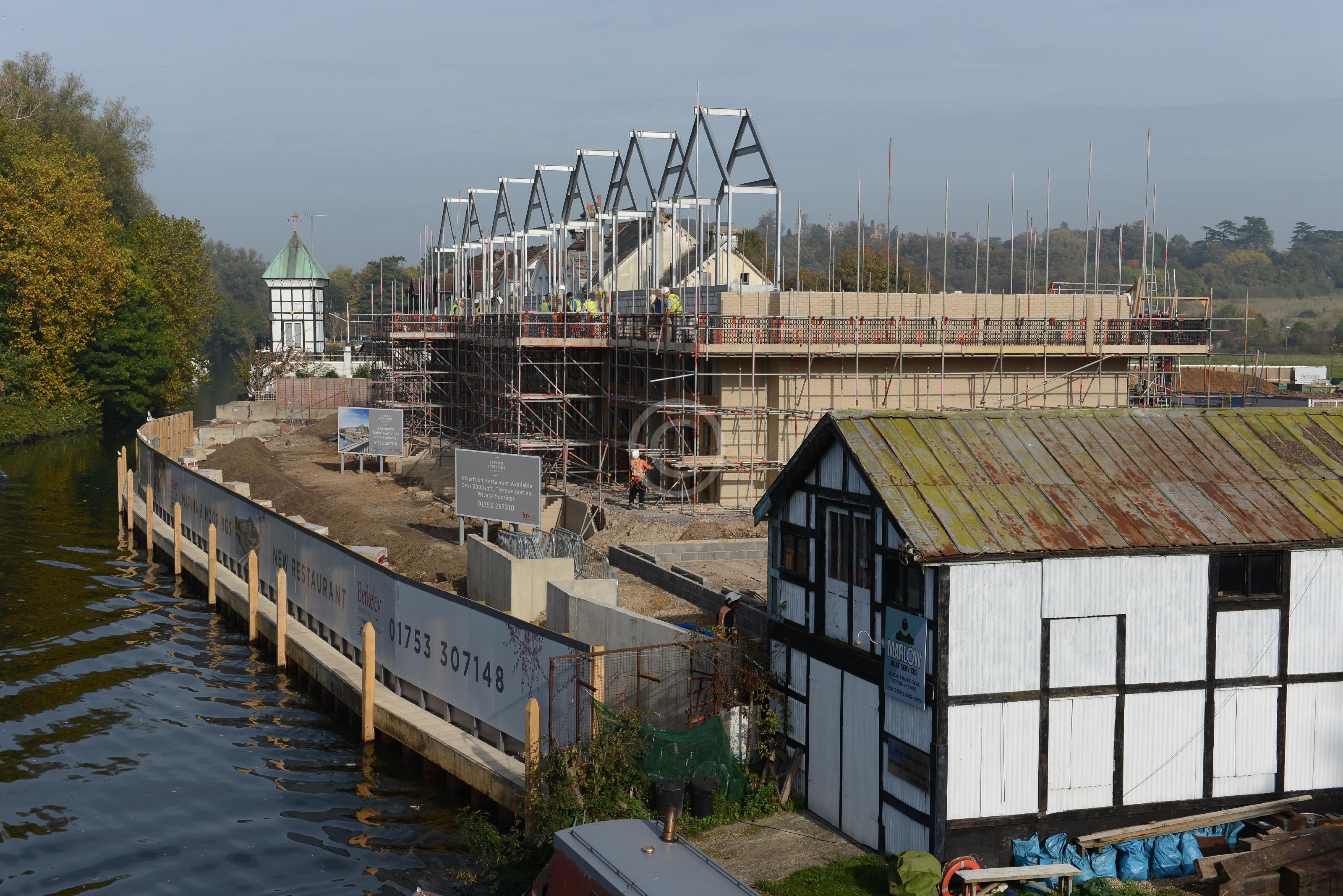 TAPLOW 126928 - Photo 1 of 33 - Baylis Media Photos