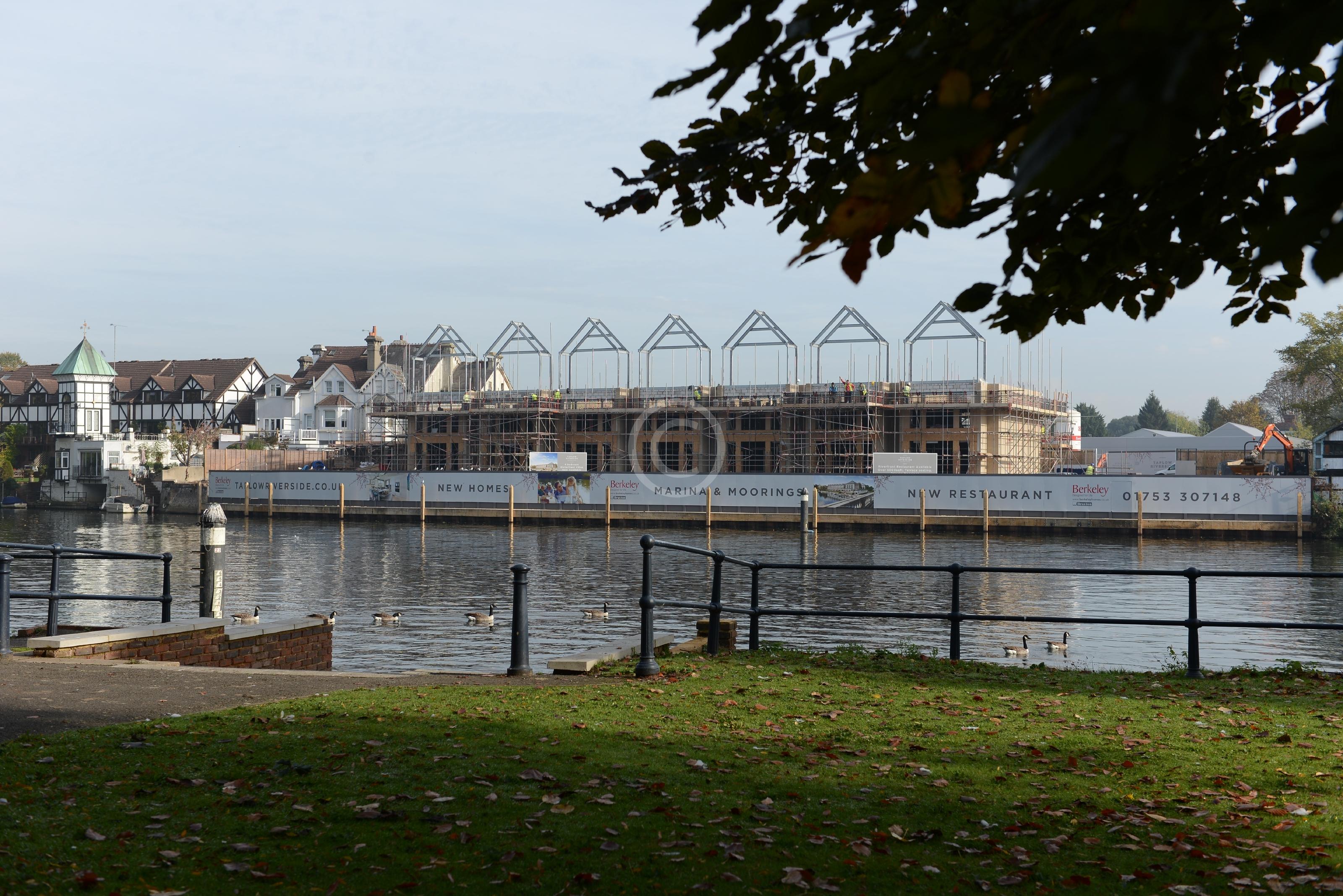 TAPLOW 126928 - Photo 1 of 33 - Baylis Media Photos