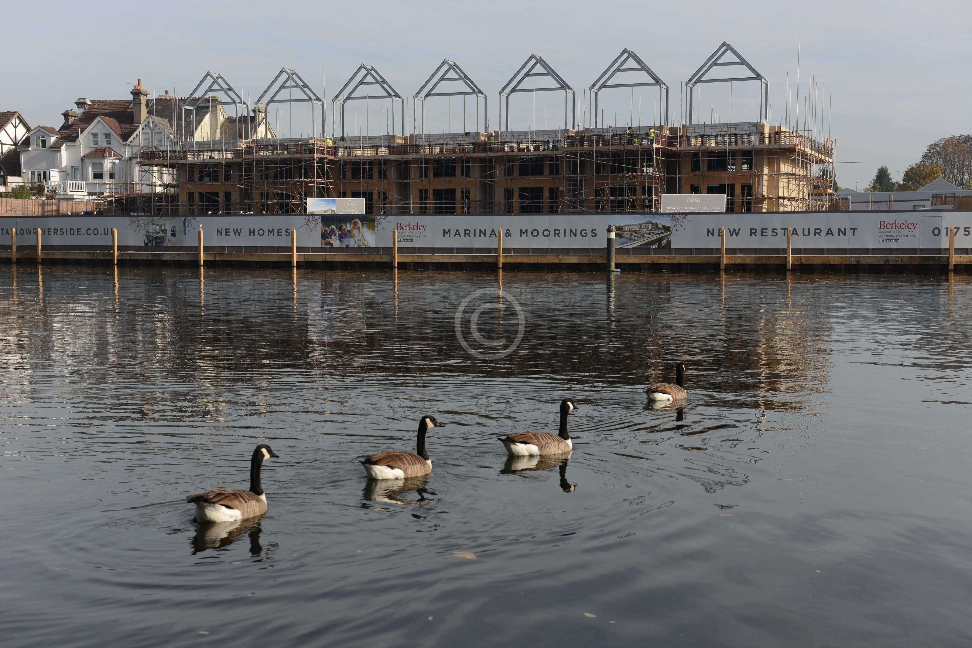 TAPLOW 126928 - Photo 1 of 33 - Baylis Media Photos