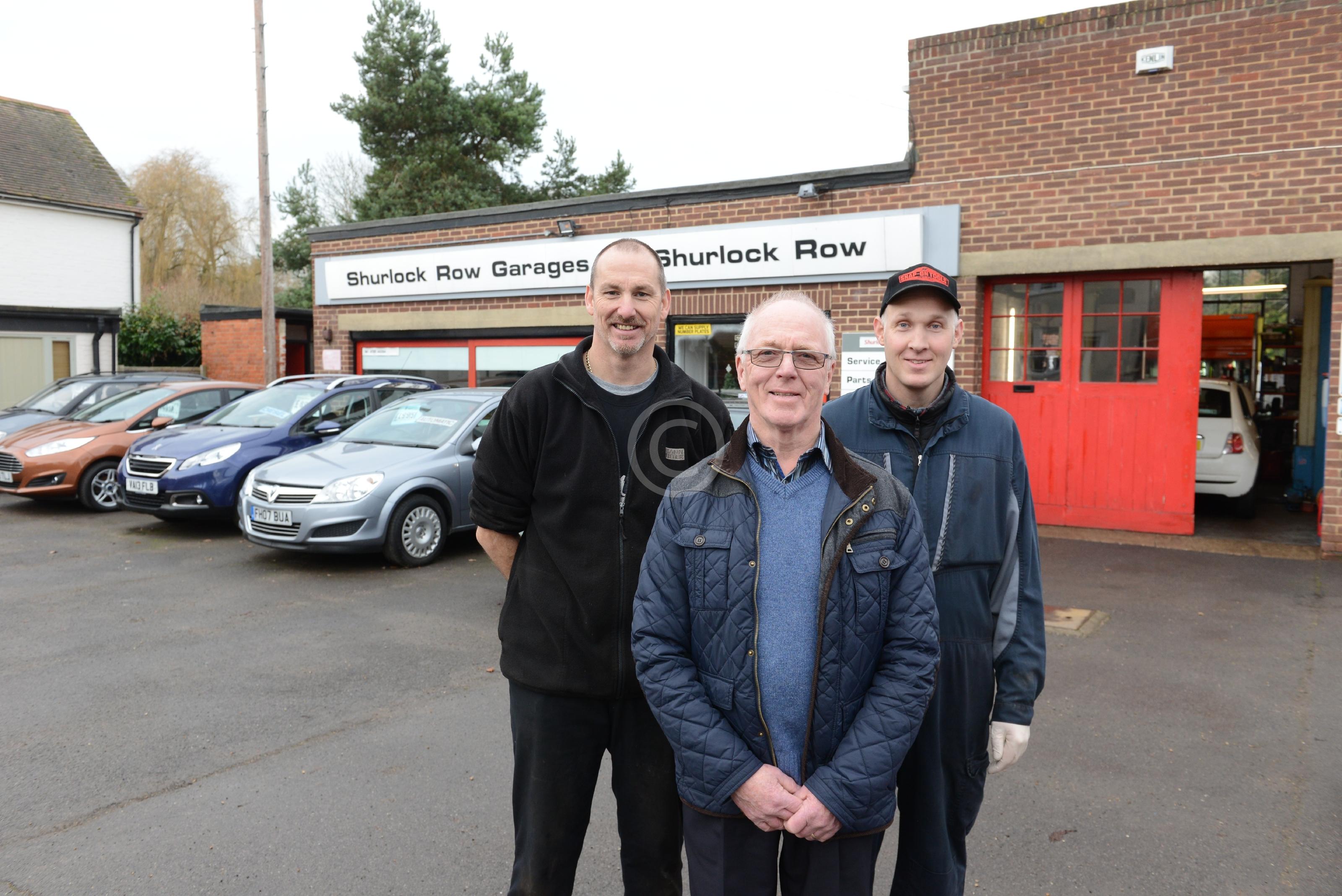 MOTOR 127215 - Photo 2 of 7 - Baylis Media Photos