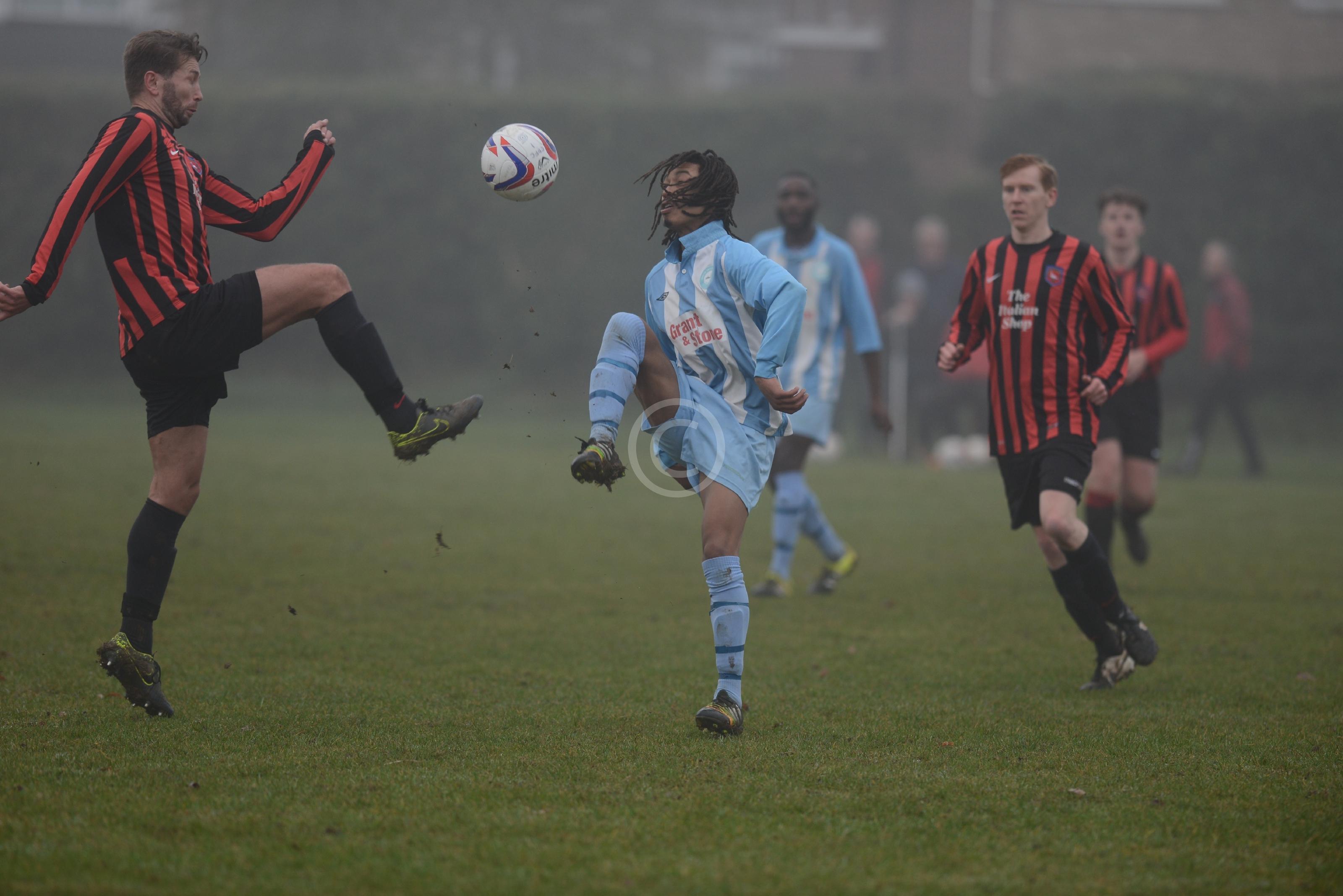 FOOTBALL 127286 - Photo 2 of 34 - Baylis Media Photos
