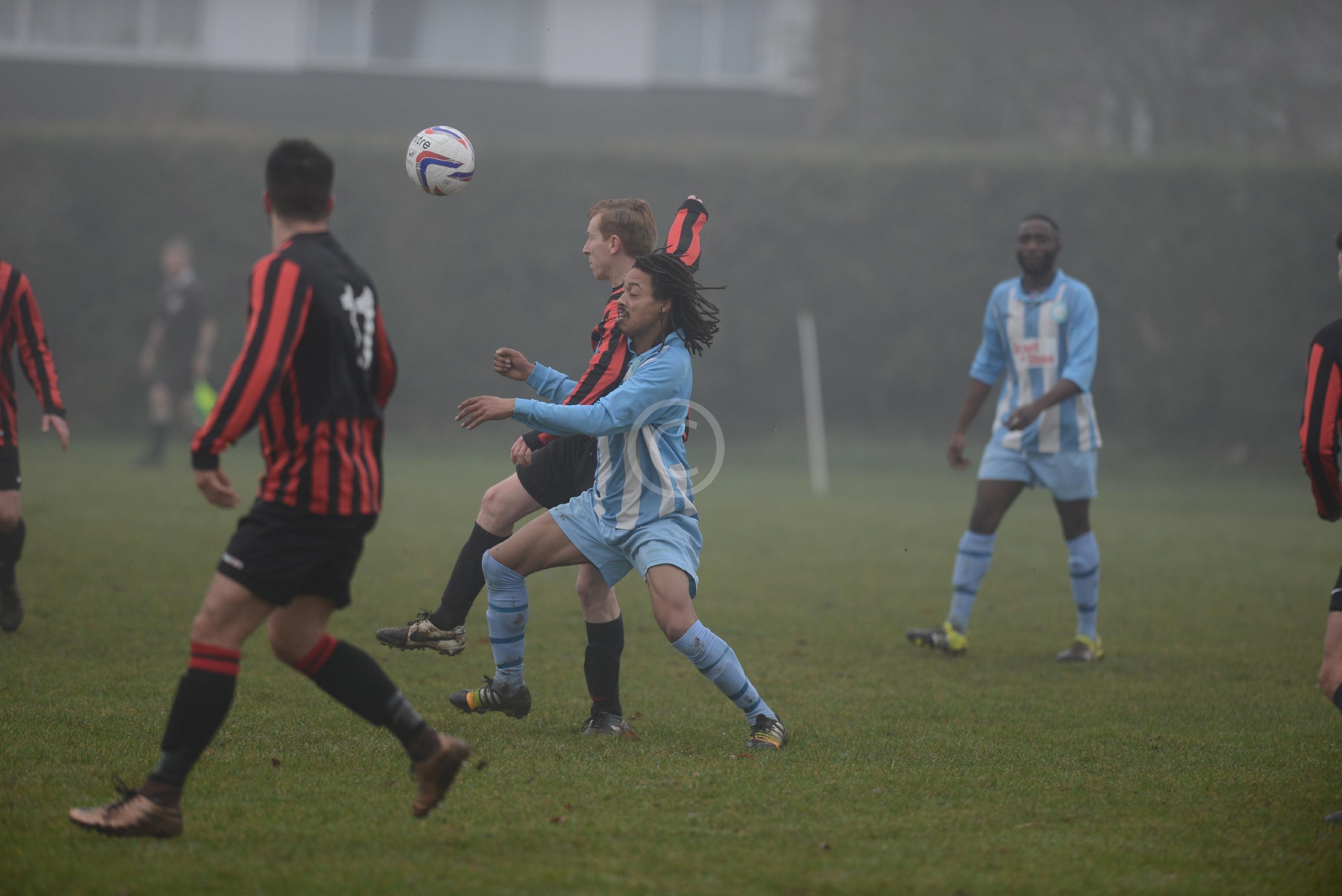 FOOTBALL 127286 - Photo 2 of 34 - Baylis Media Photos