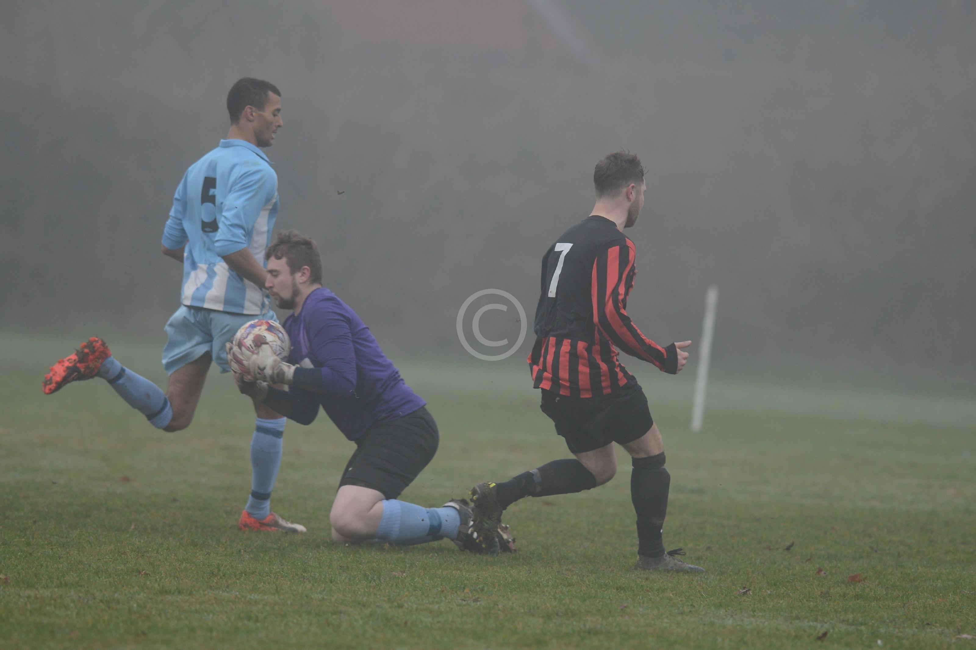 FOOTBALL 127286 - Photo 2 of 34 - Baylis Media Photos