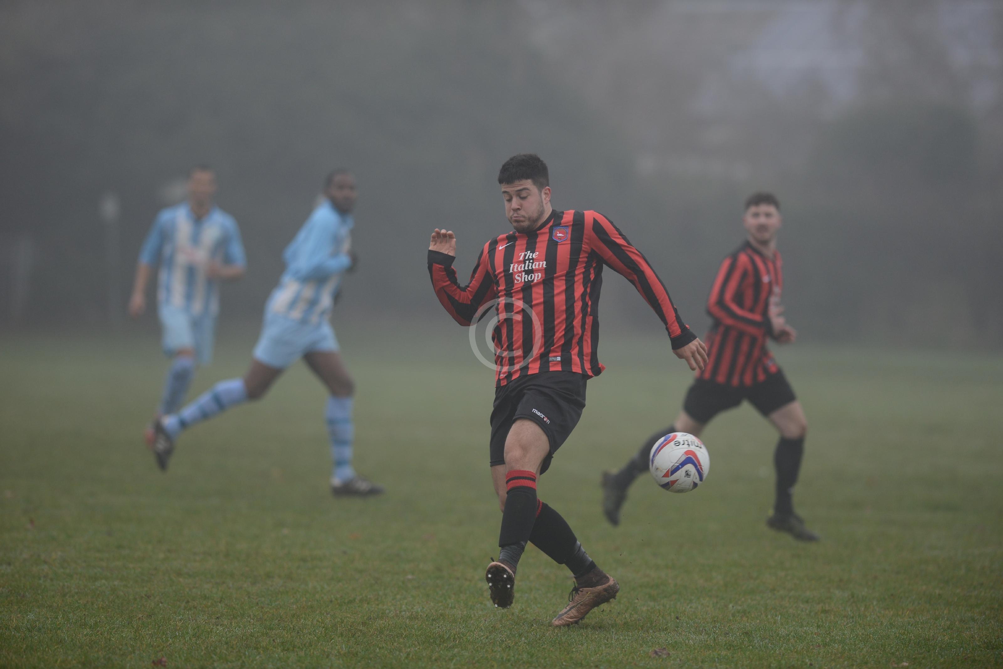 FOOTBALL 127286 - Photo 2 of 34 - Baylis Media Photos