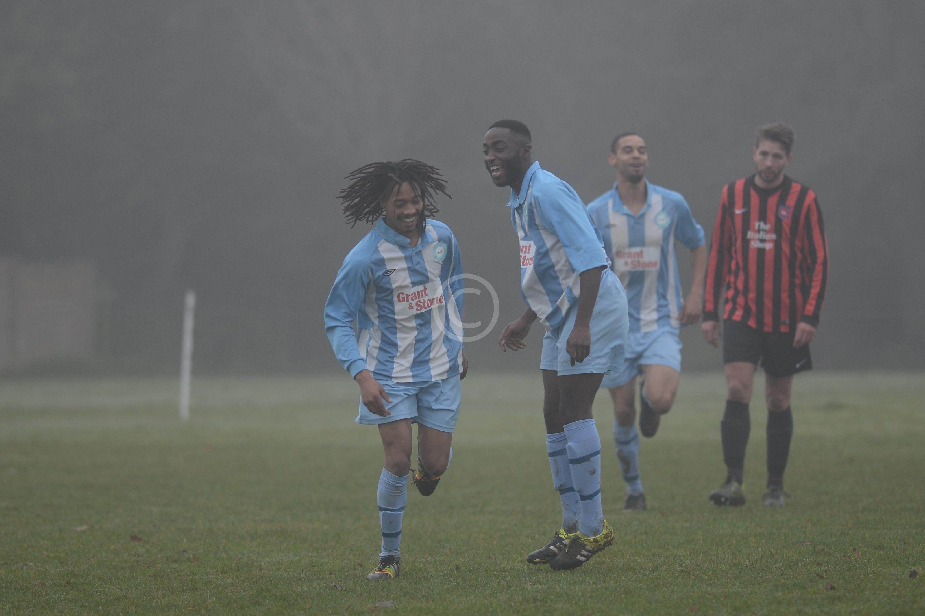 FOOTBALL 127286 - Photo 2 of 34 - Baylis Media Photos