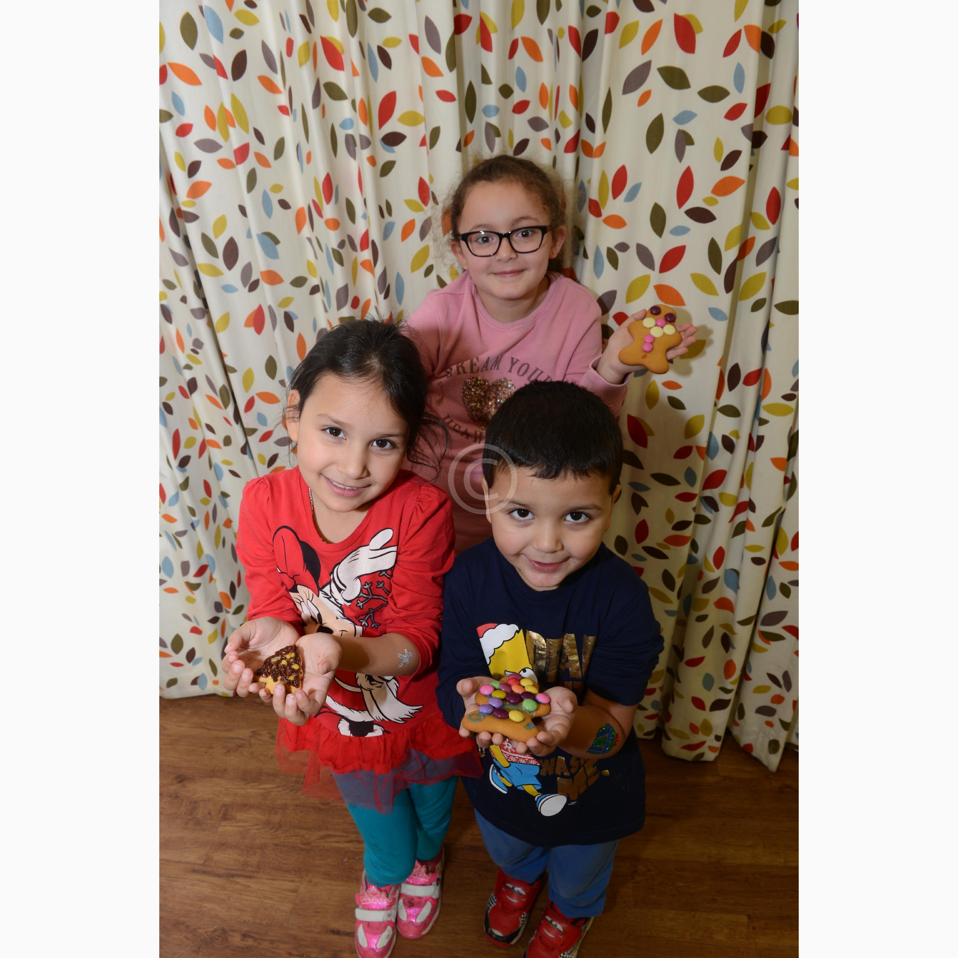 DEDWORTH 127313 - Photo 1 of 11 - Baylis Media Photos