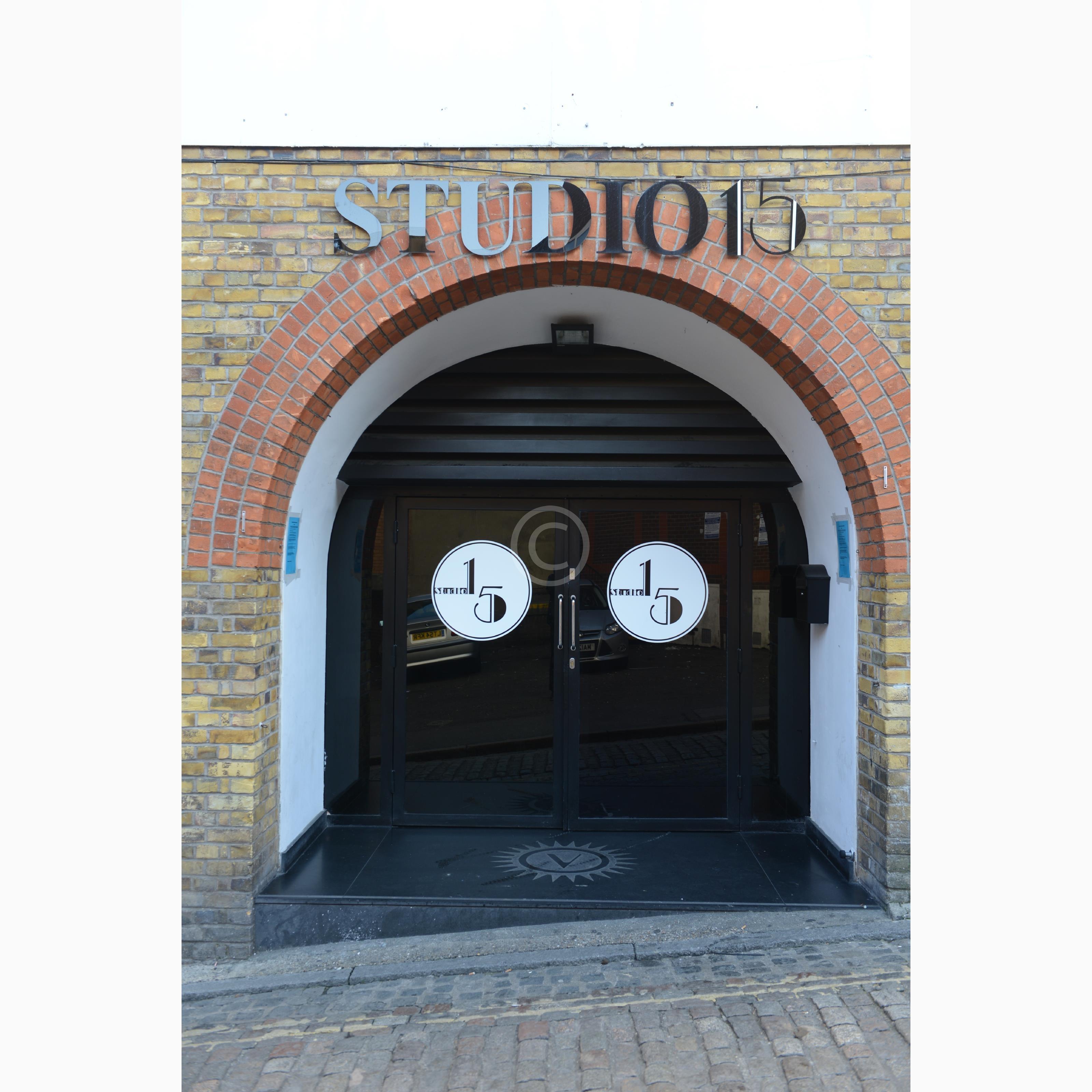 WINDSOR 127332 - Photo 2 of 4 - Baylis Media Photos