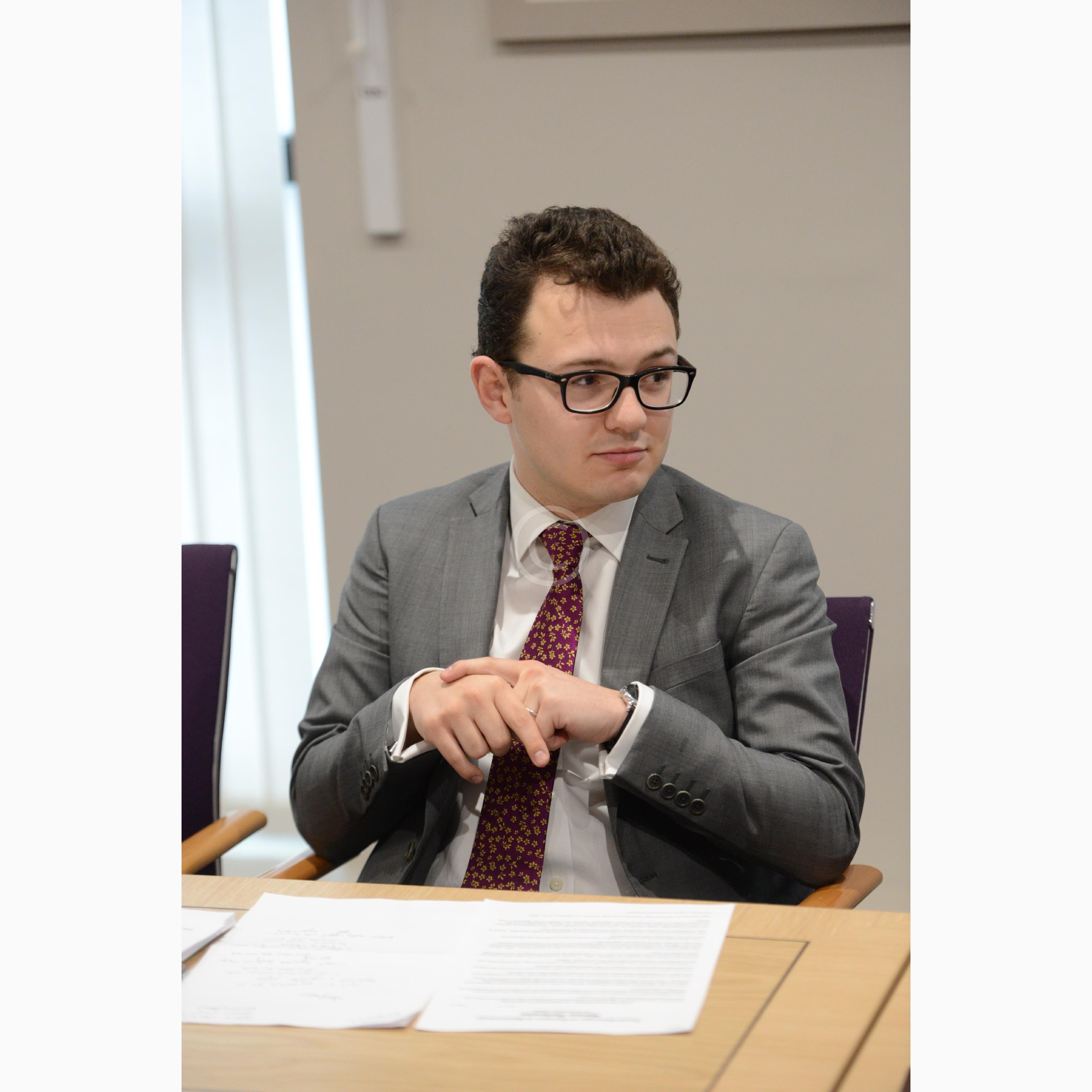 MAIDENHEAD 127409 - Photo 1 of 45 - Baylis Media Photos