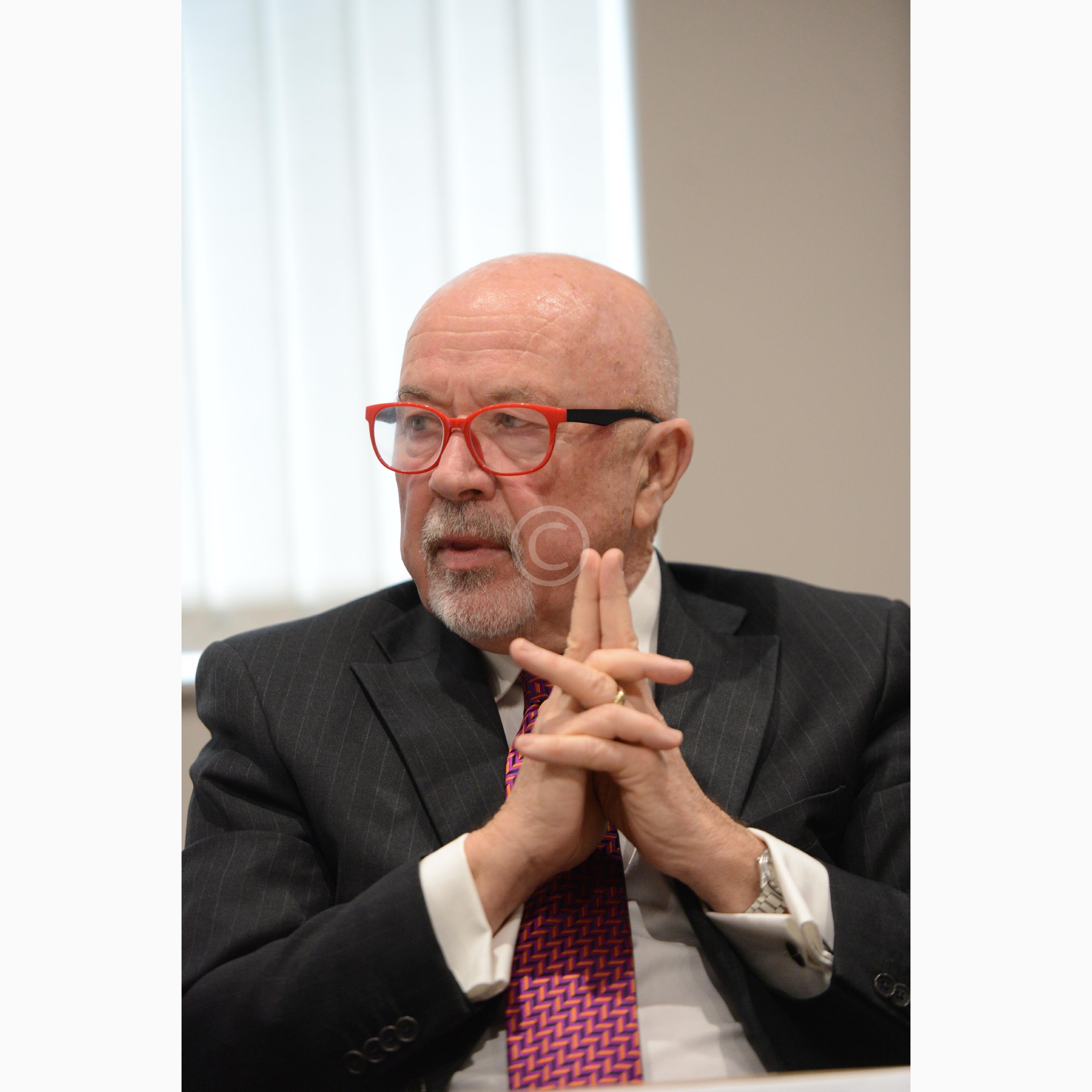 MAIDENHEAD 127409 - Photo 1 of 45 - Baylis Media Photos