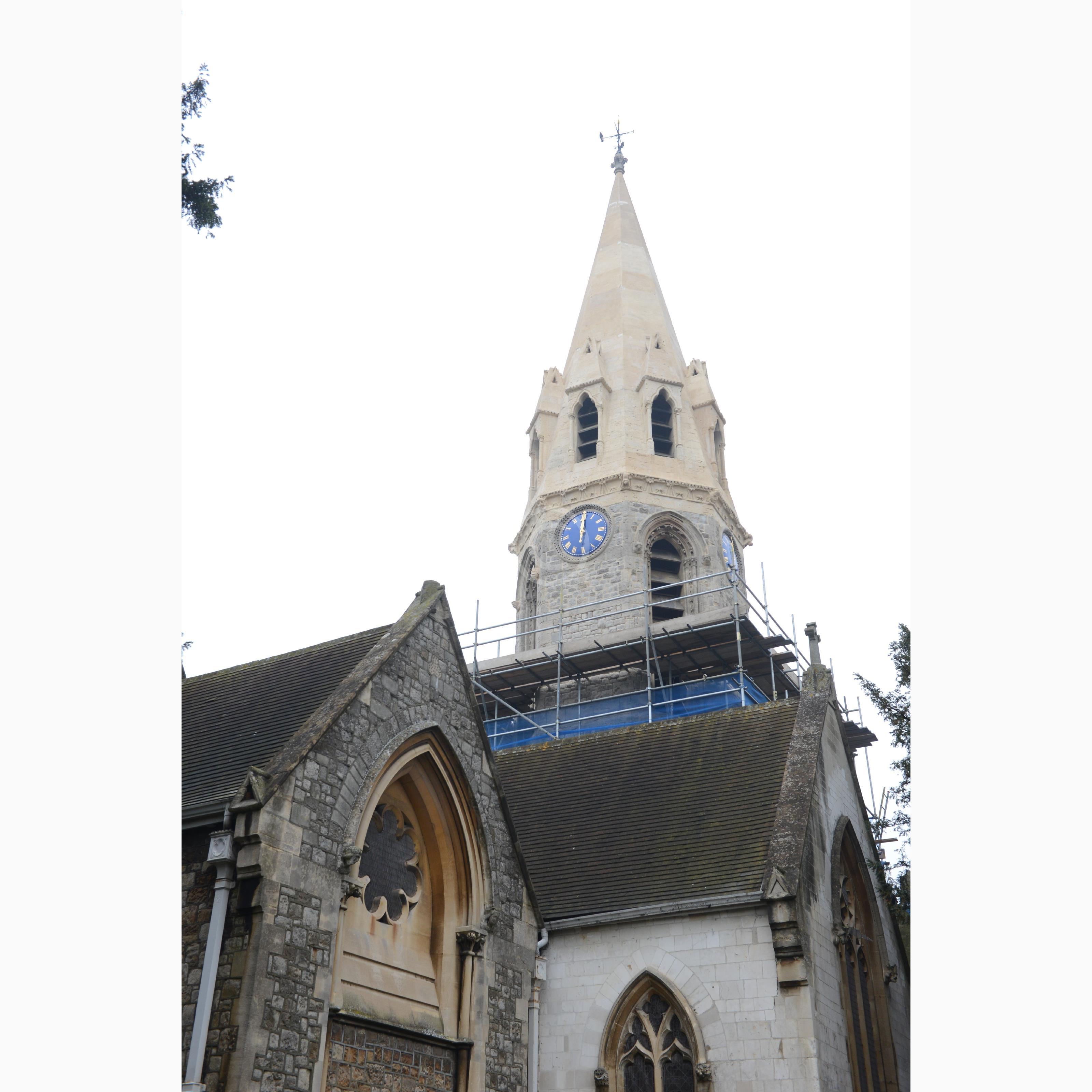 DATCHET 127485 - Photo 1 of 21 - Baylis Media Photos