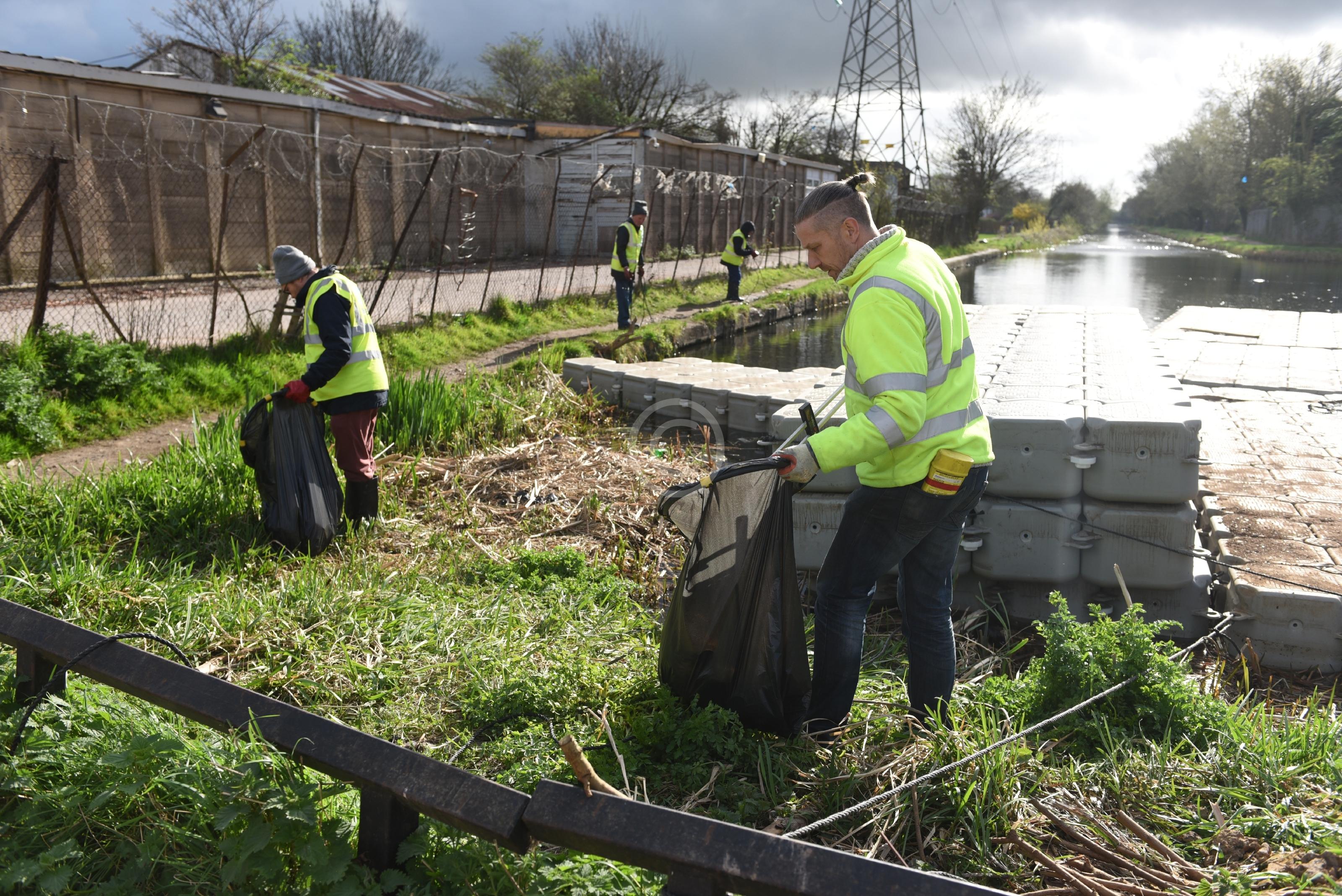 SLOUGH 127866 - Photo 1 of 31 - Baylis Media Photos