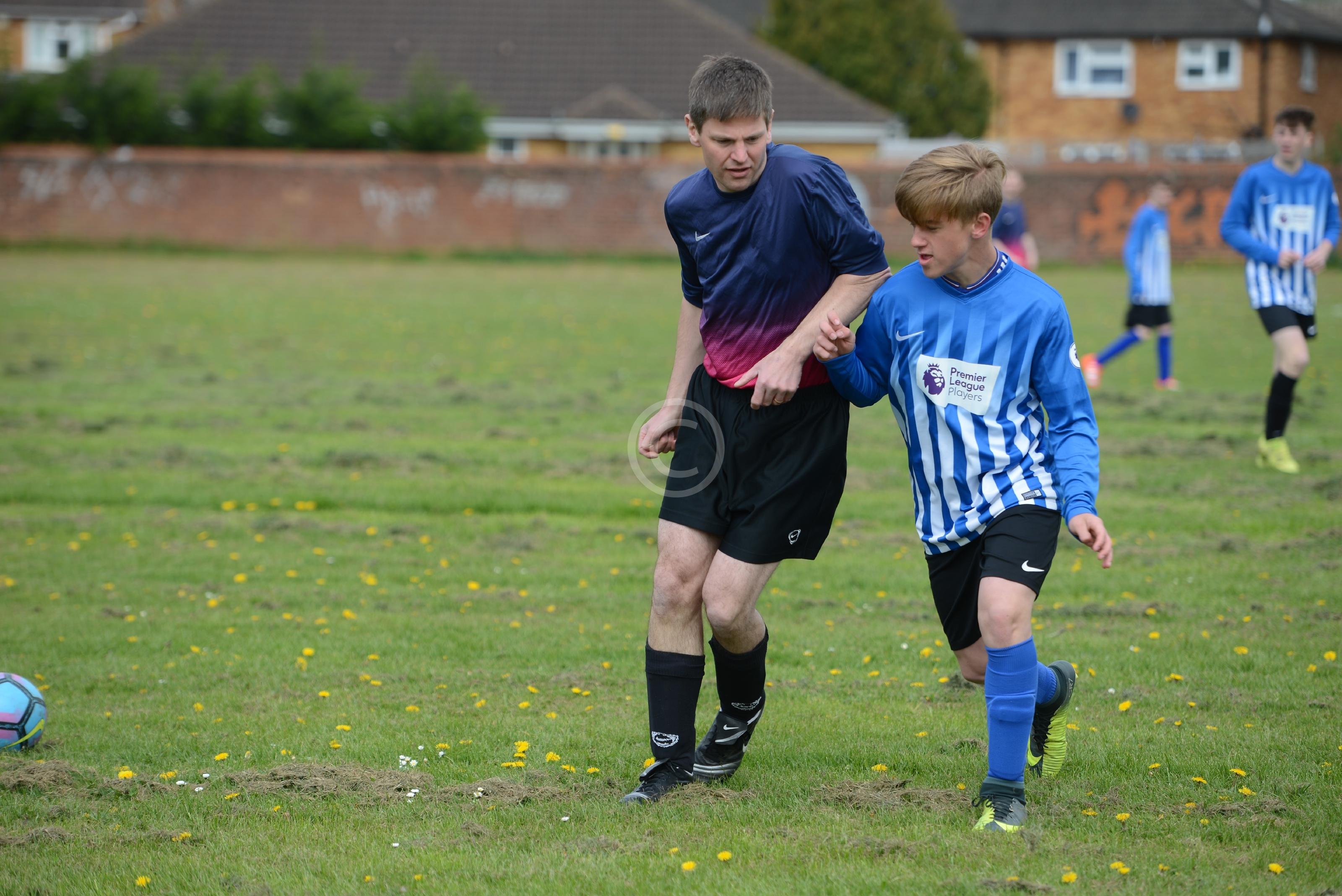 BRITWELL 127915 - Photo 1 of 55 - Baylis Media Photos