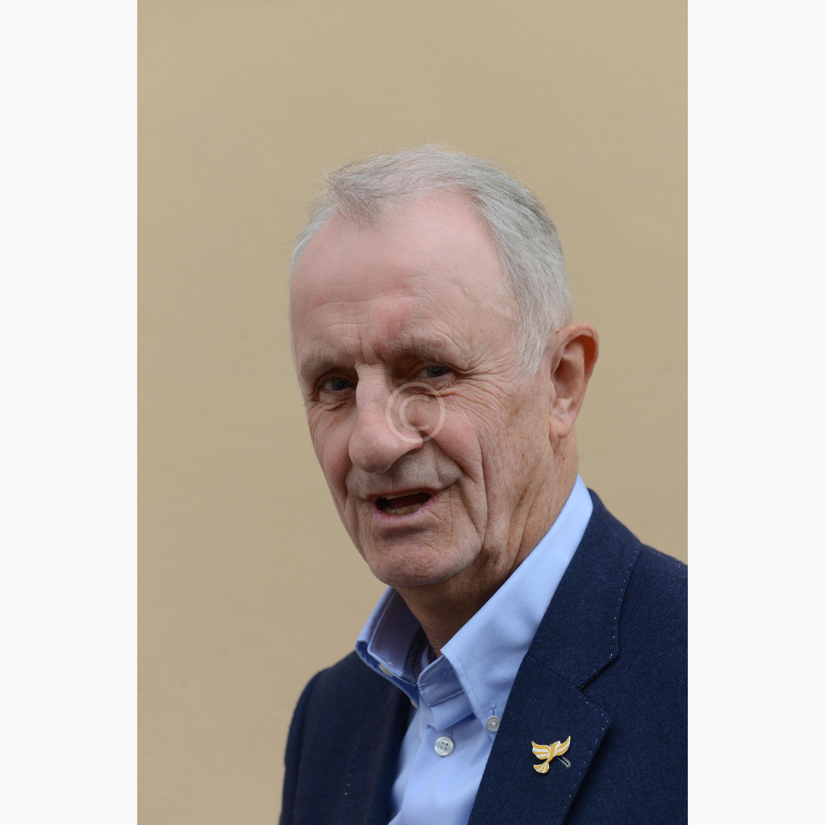 MAIDENHEAD 128034 - Photo 1 of 5 - Baylis Media Photos