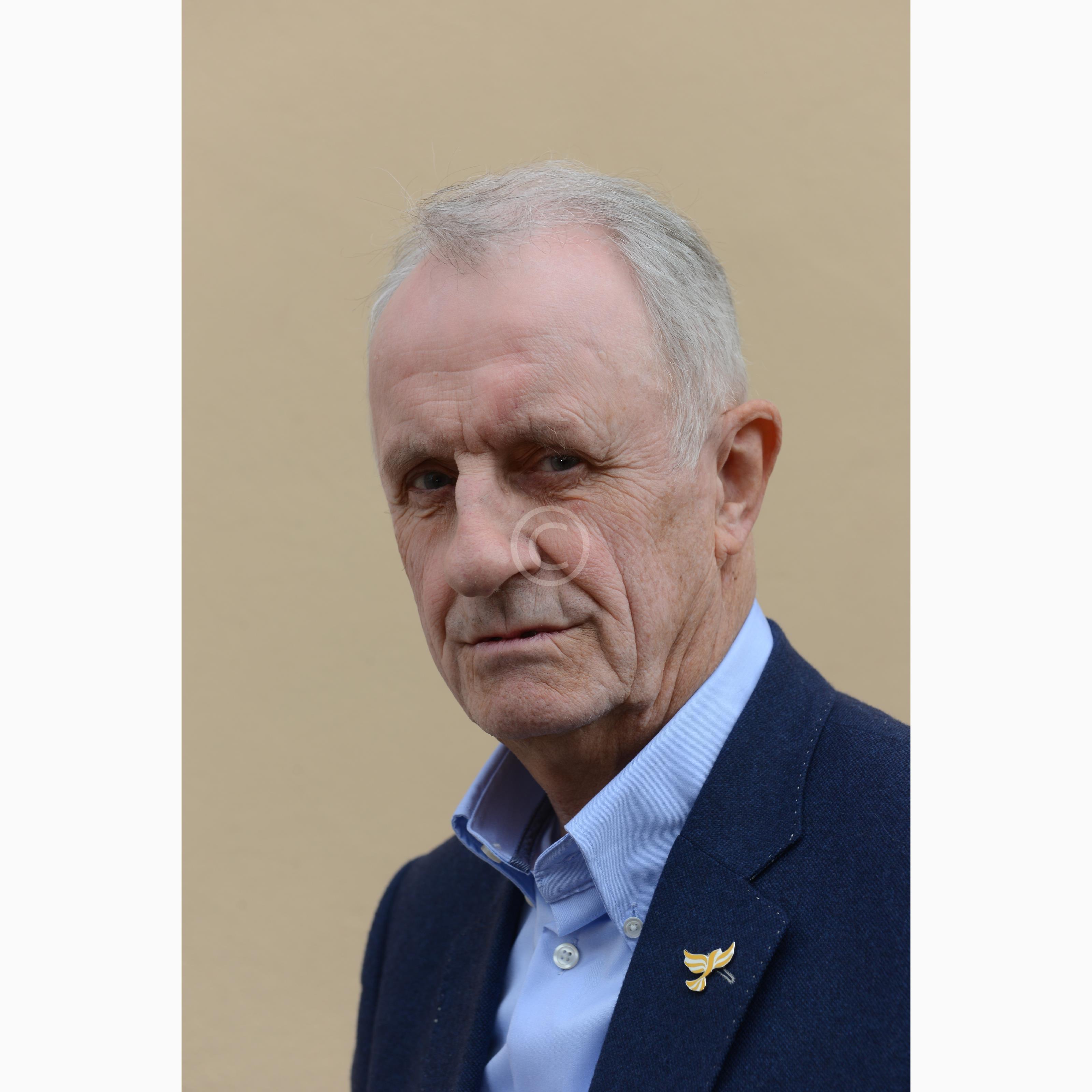 MAIDENHEAD 128034 - Photo 1 of 5 - Baylis Media Photos