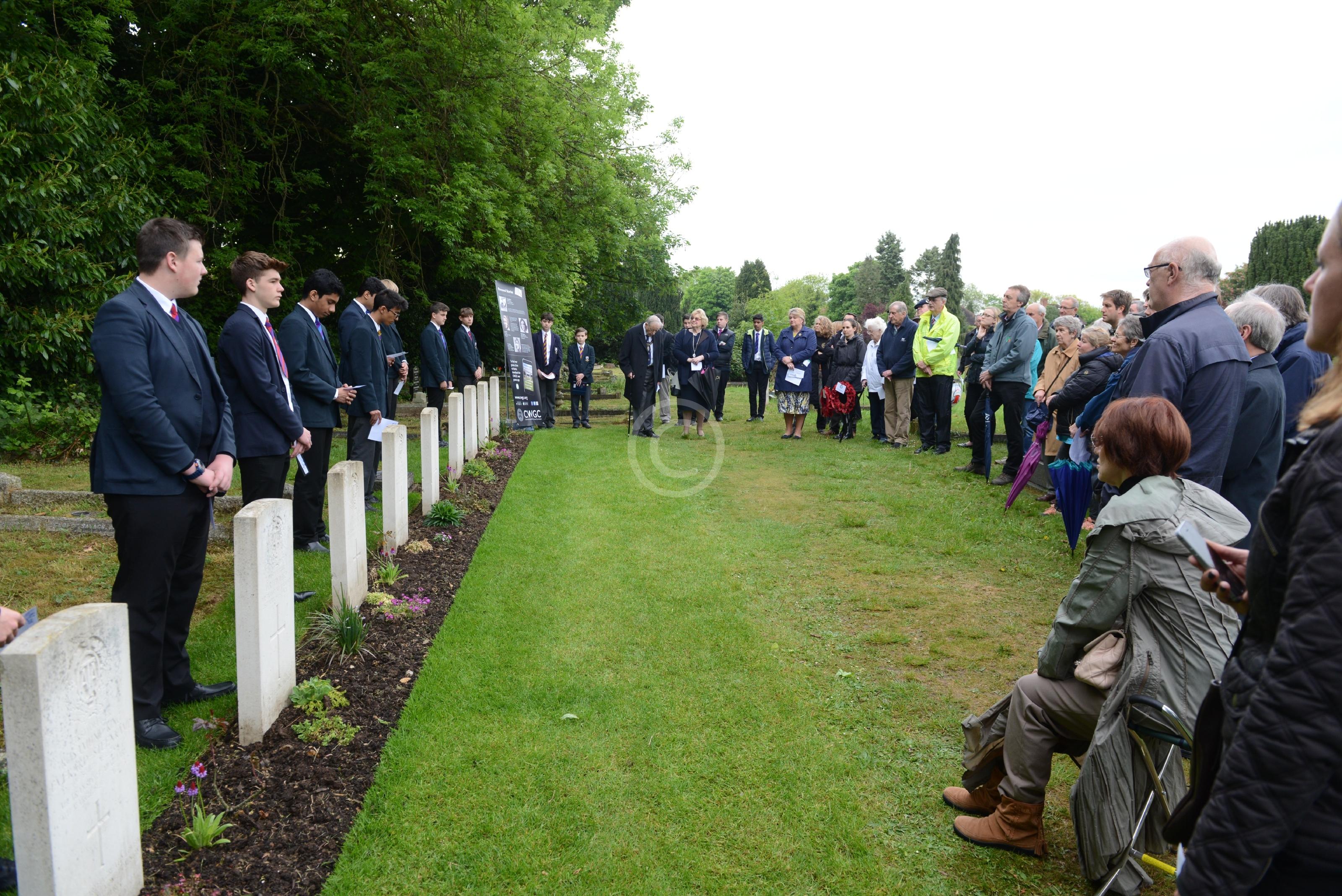 MAIDENHEAD 128099 - Photo 2 of 17 - Baylis Media Photos