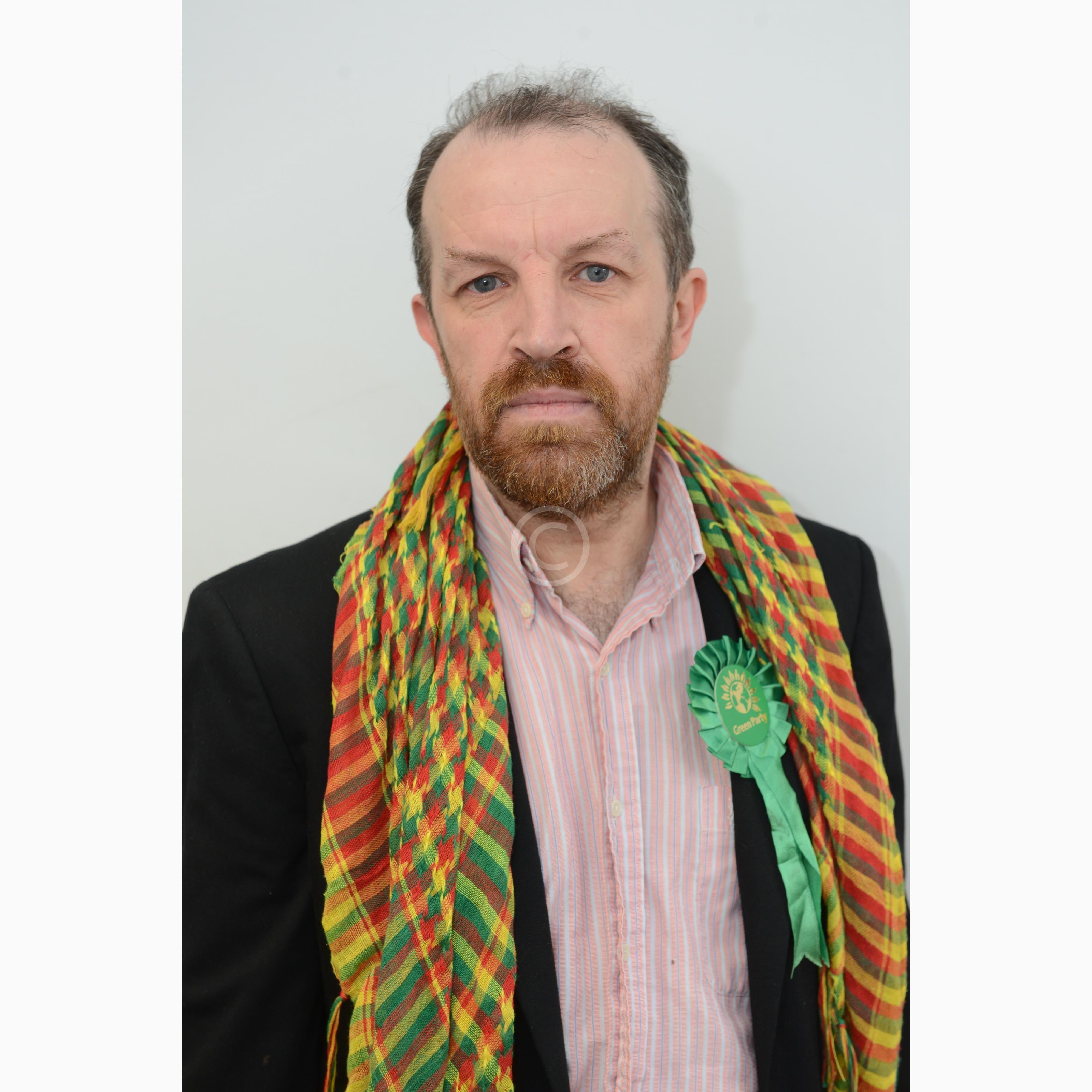 MAIDENHEAD 128106 - Photo 1 of 4 - Baylis Media Photos