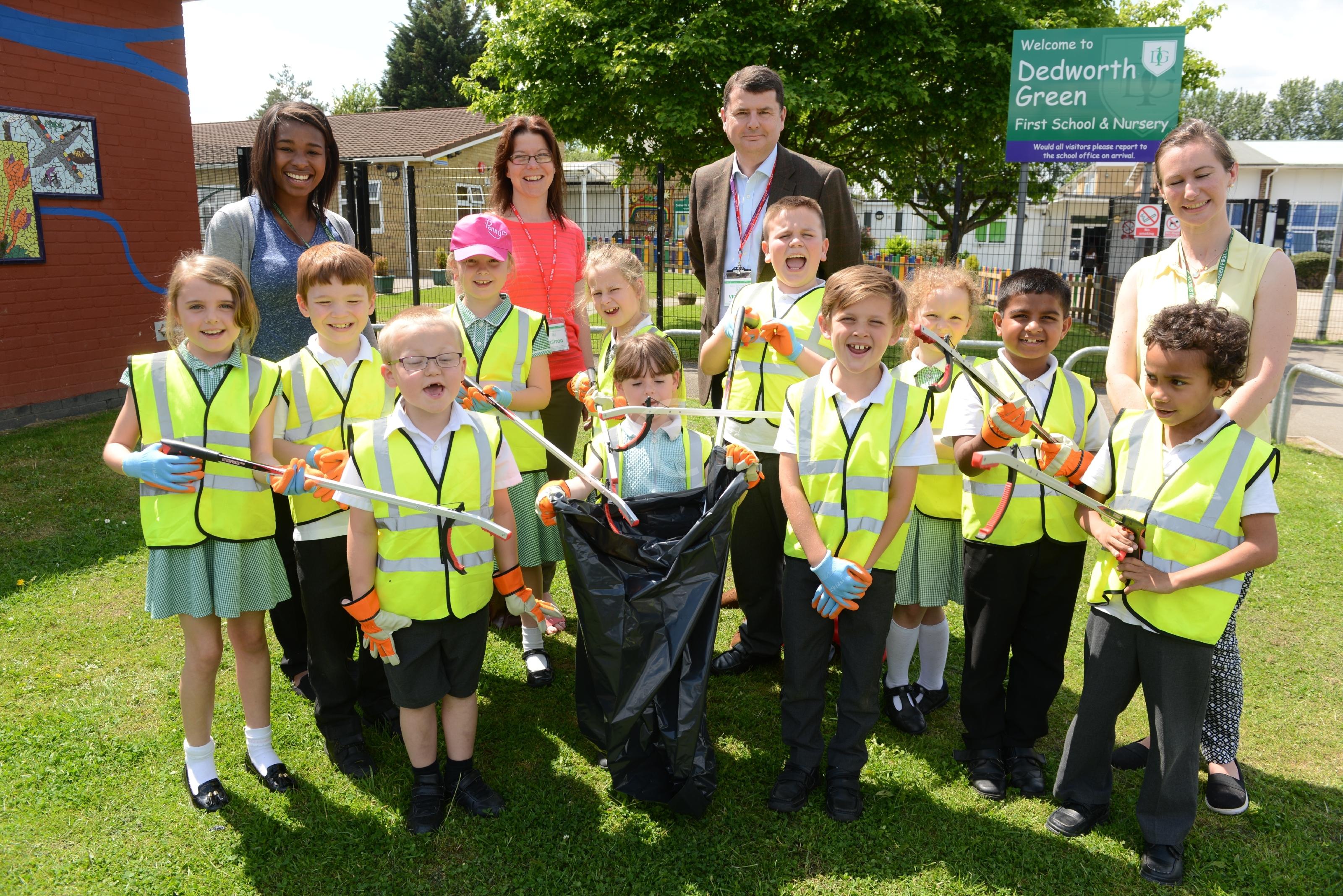 DEDWORTH 128155 - Photo 1 of 5 - Baylis Media Photos