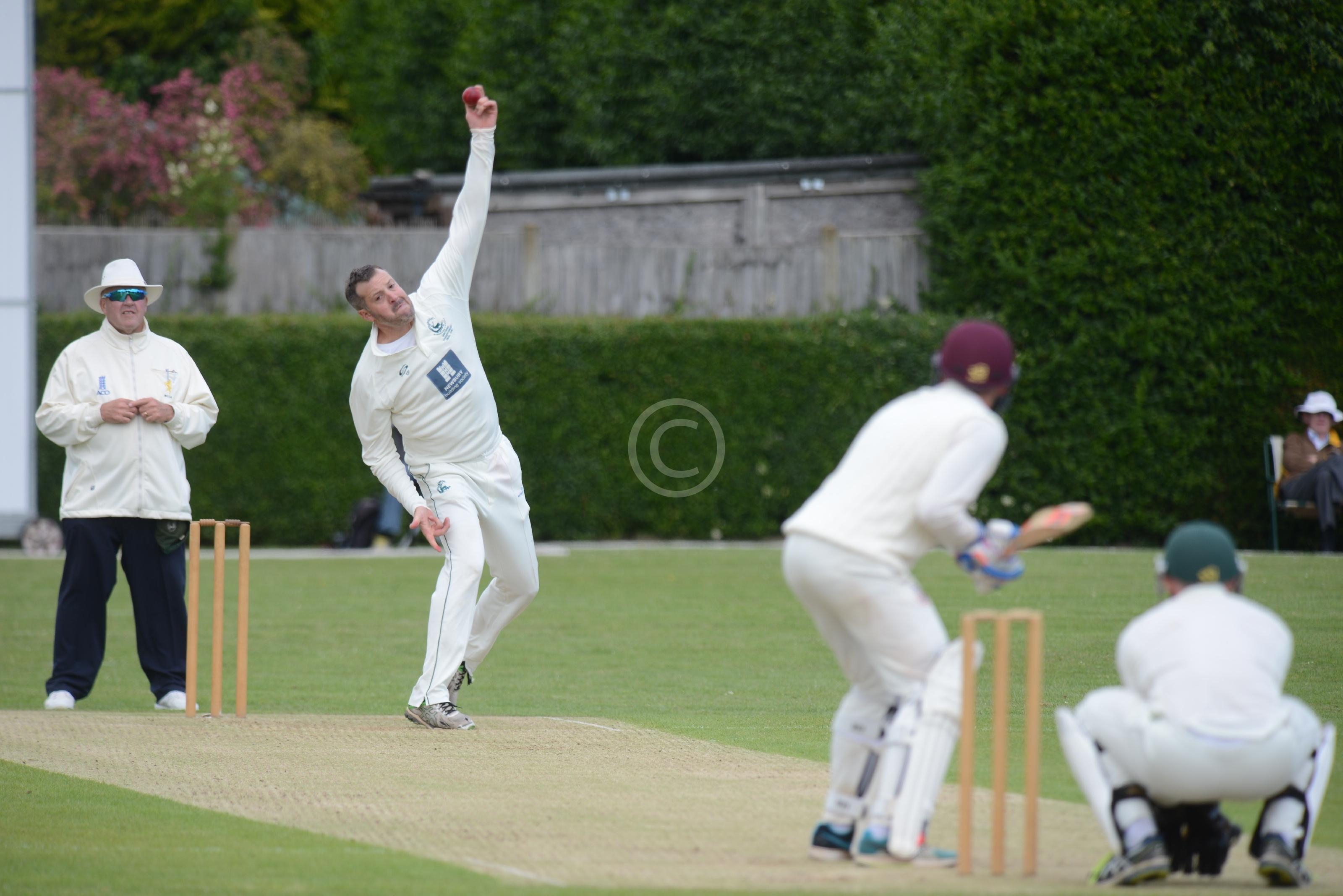 CRICKET 128207 - Photo 1 of 14 - Baylis Media Photos