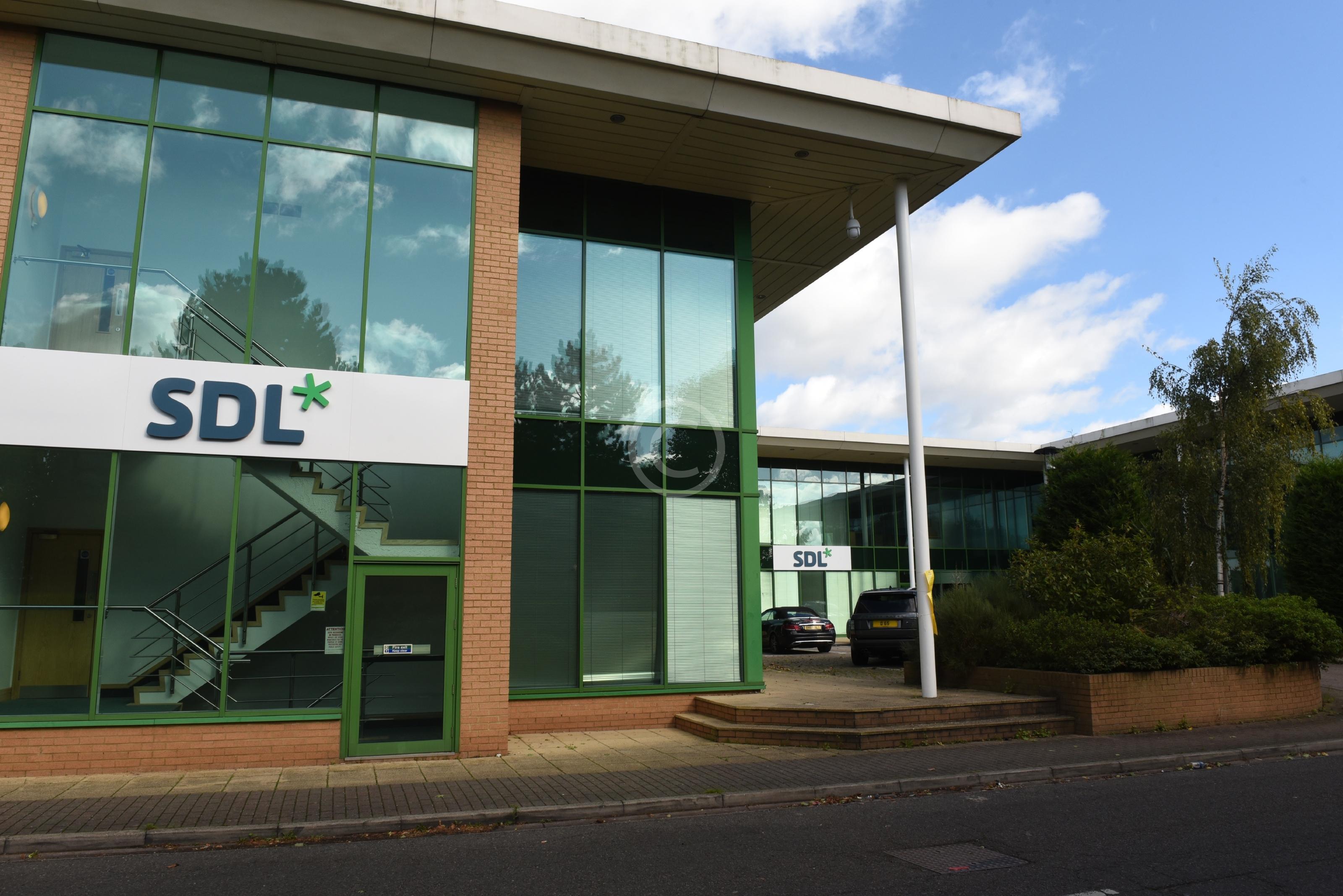 MAIDENHEAD 128699 - Photo 2 of 7 - Baylis Media Photos