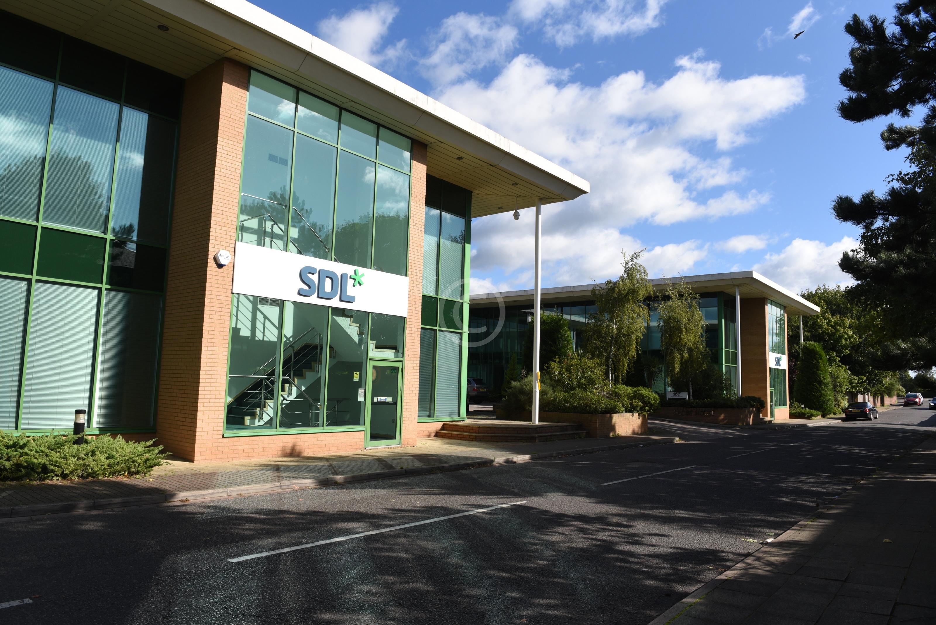 MAIDENHEAD 128699 - Photo 2 of 7 - Baylis Media Photos