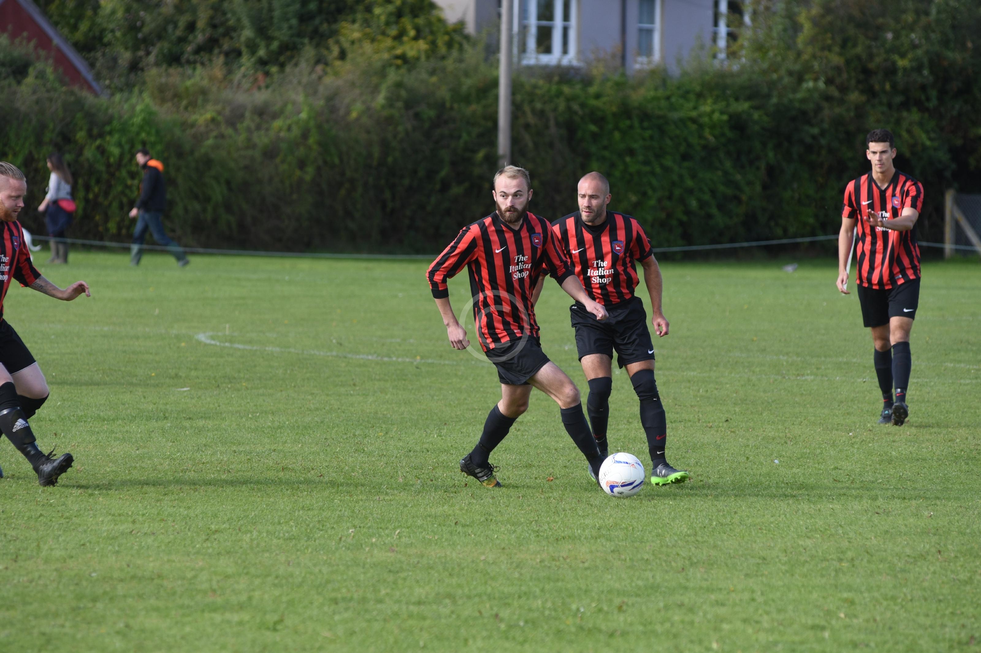 FOOTBALL 128720 - Photo 1 of 11 - Baylis Media Photos