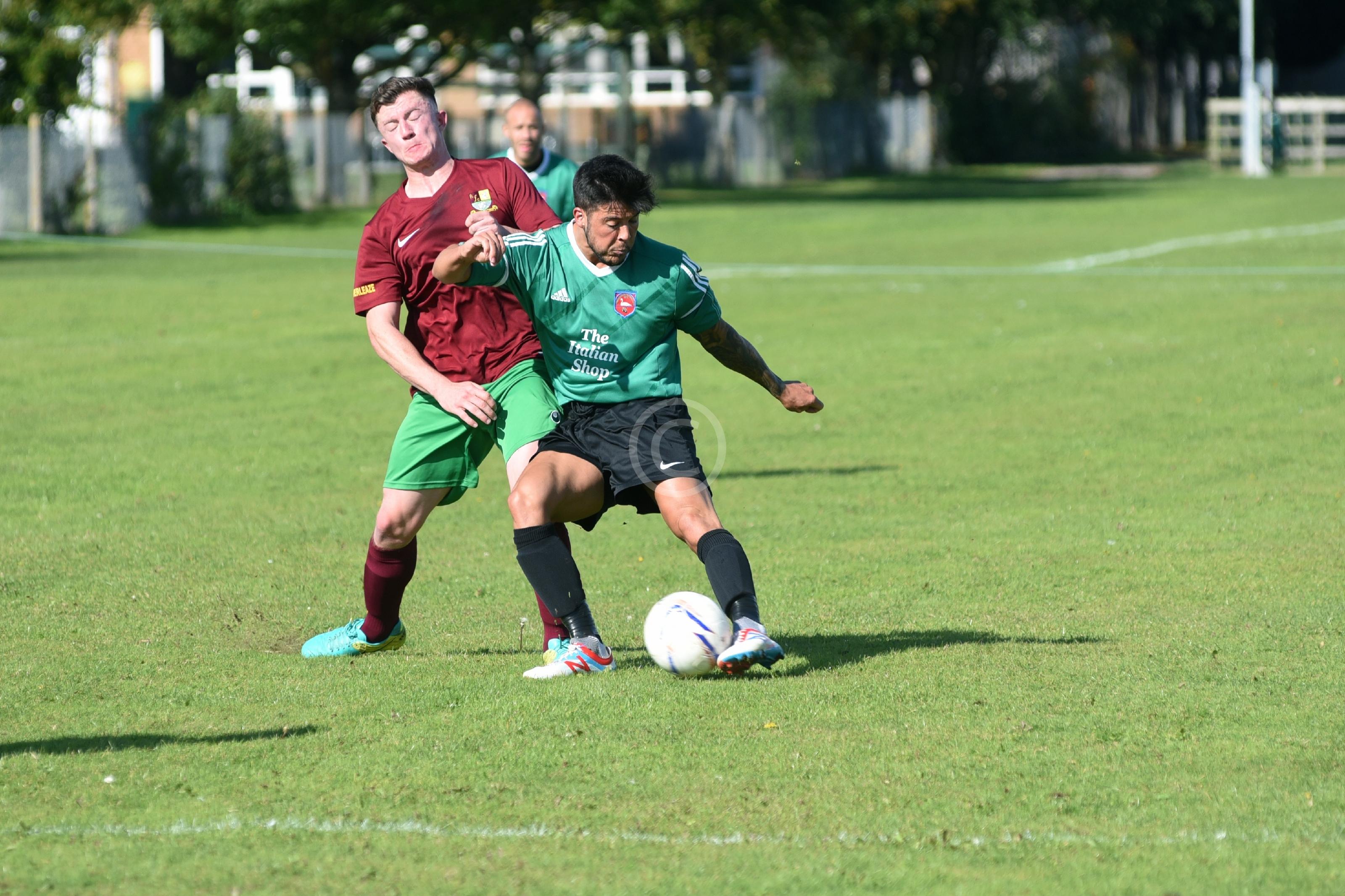 FOOTBALL 128720 - Photo 1 of 11 - Baylis Media Photos