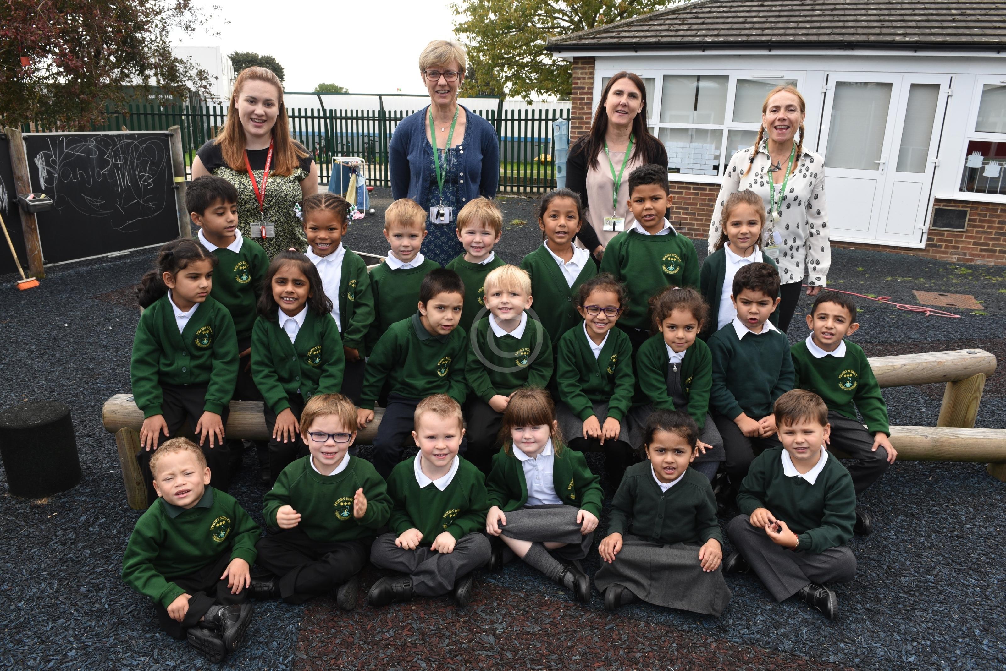 FIRST CLASS 128726 - Photo 1 of 19 - Baylis Media Photos