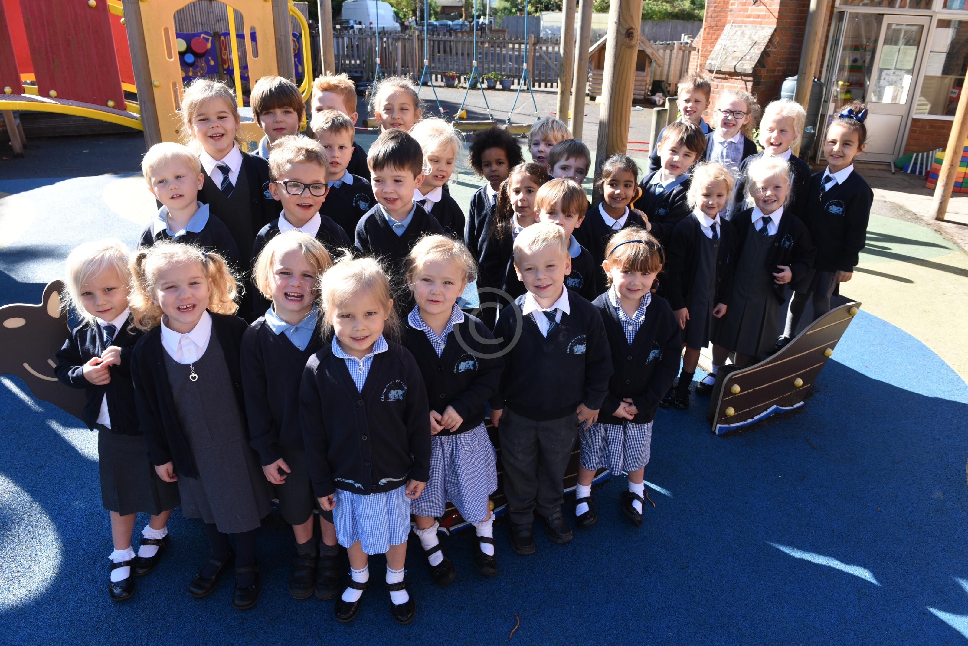 FIRST CLASS 128754 - Photo 1 of 11 - Baylis Media Photos