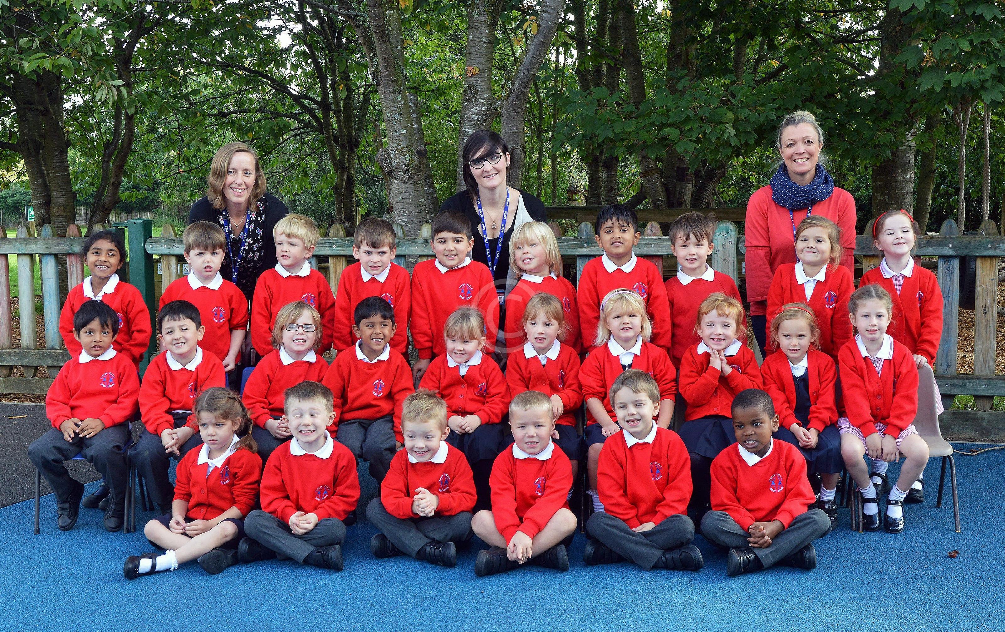 FIRST CLASS 128732 - Photo 1 of 3 - Baylis Media Photos