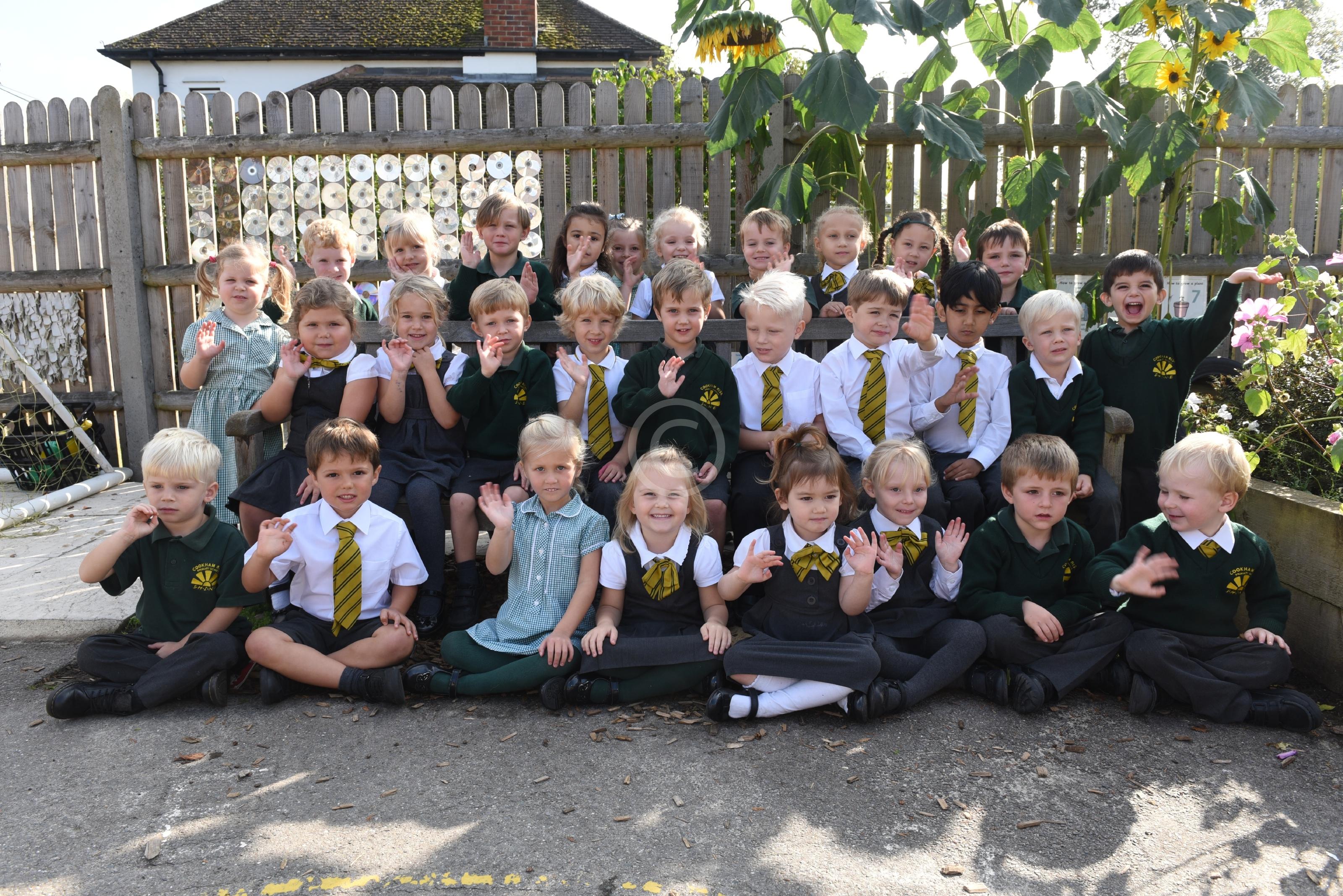 FIRST CLASS 128776 - Photo 1 of 9 - Baylis Media Photos