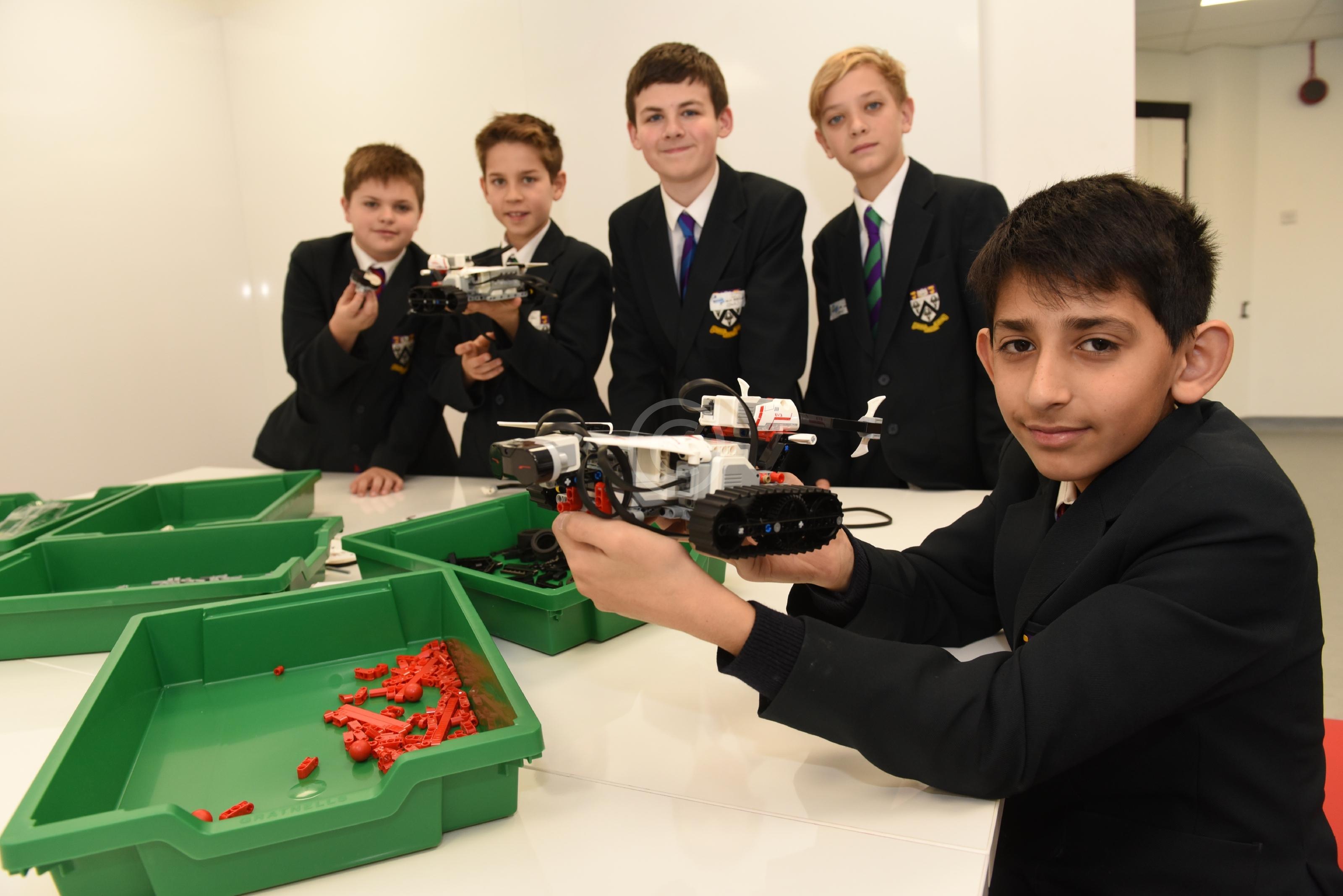 MAIDENHEAD 129075 - Photo 1 of 19 - Baylis Media Photos