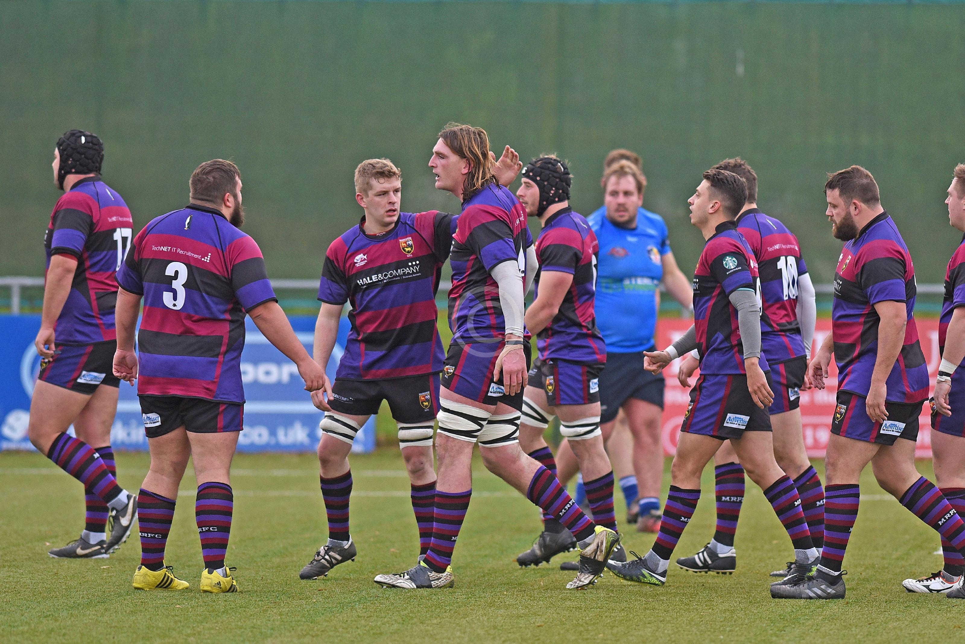 MAIDENHEAD 129150 - Photo 2 of 11 - Baylis Media Photos