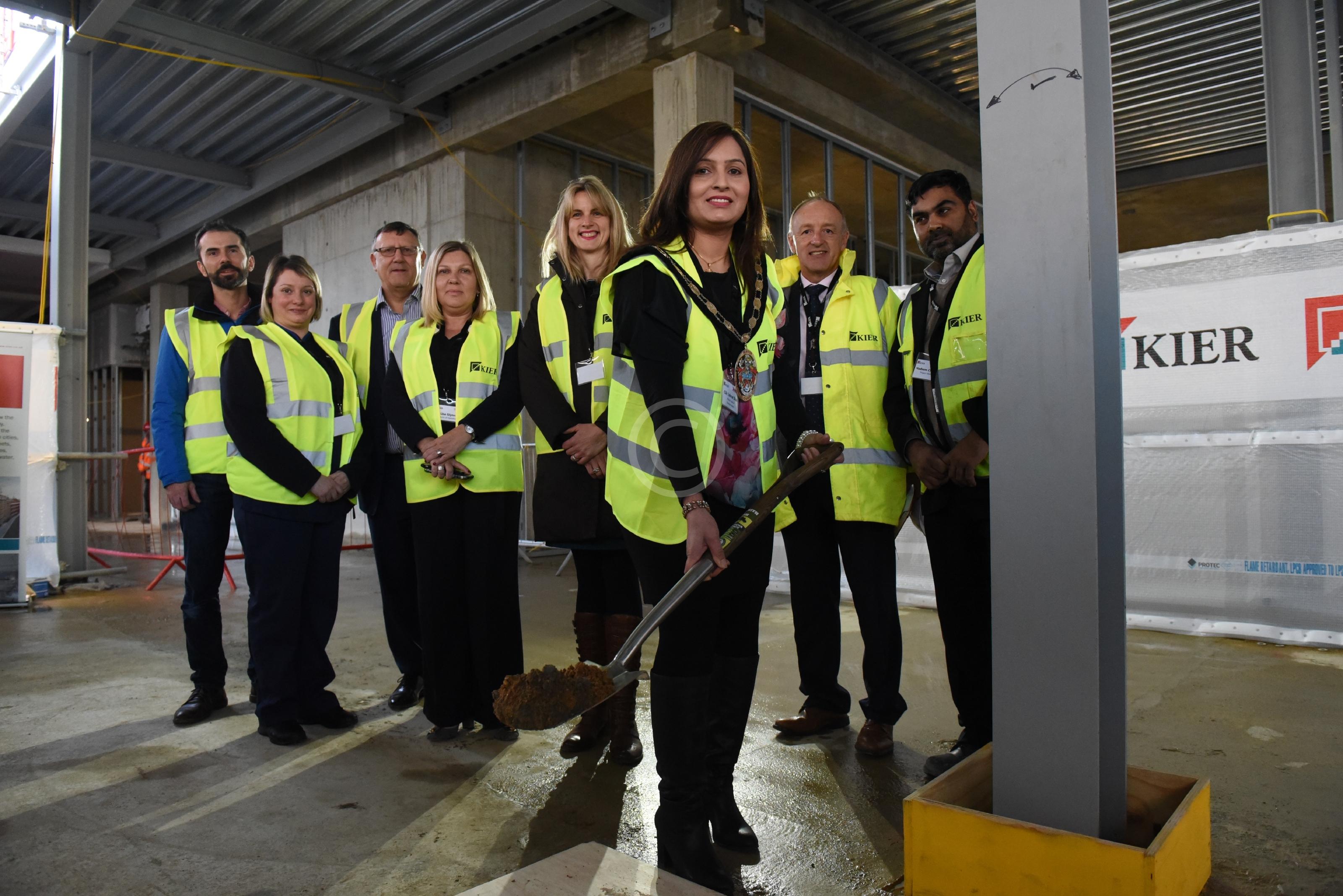 WEXHAM 129238 - Photo 1 of 8 - Baylis Media Photos