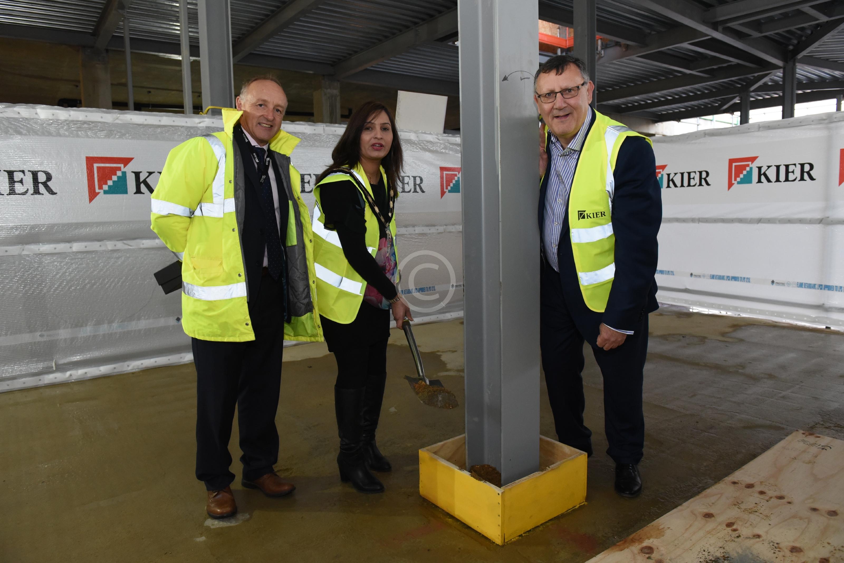 WEXHAM 129238 - Photo 1 of 8 - Baylis Media Photos