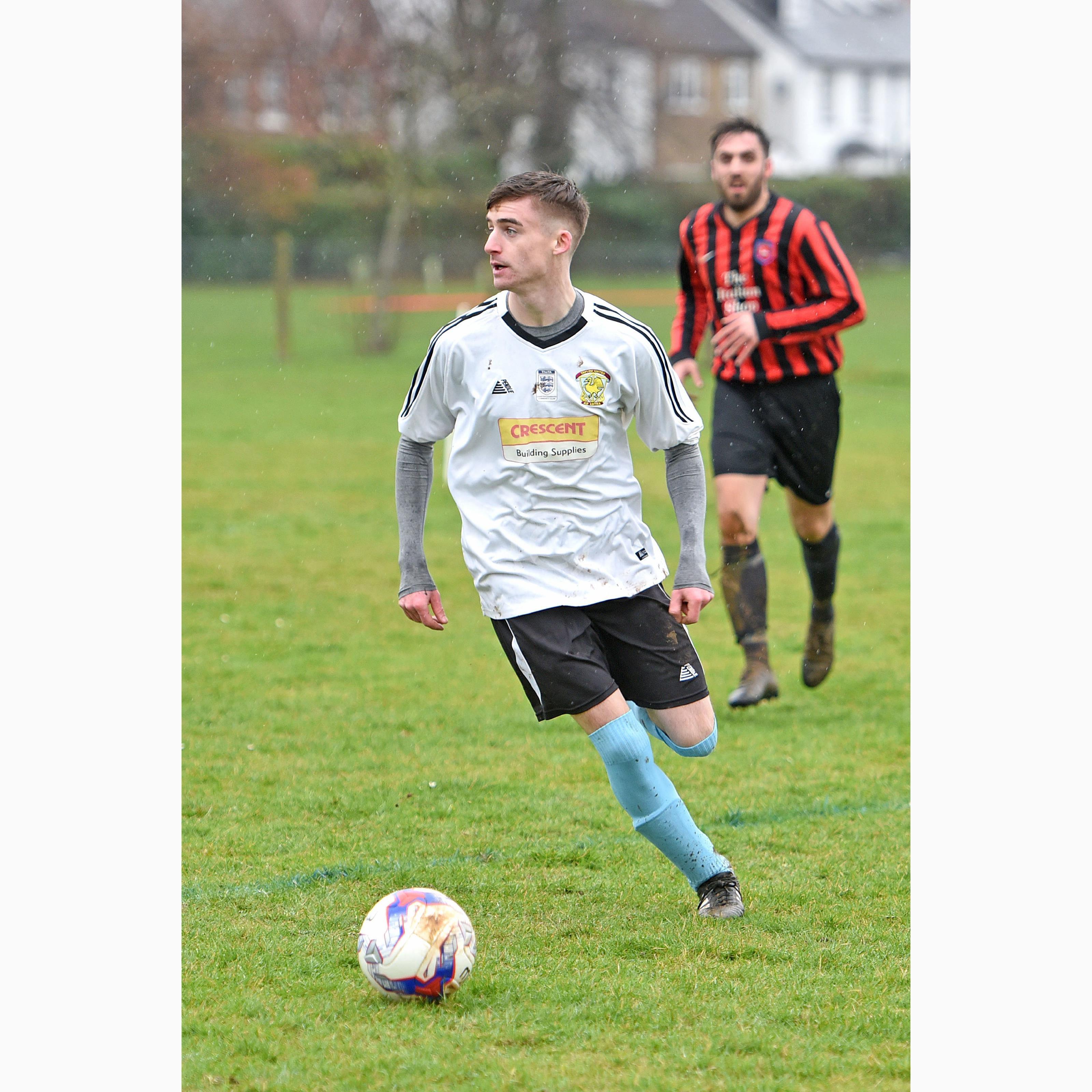 COOKHAM 129365 - Photo 1 of 10 - Baylis Media Photos