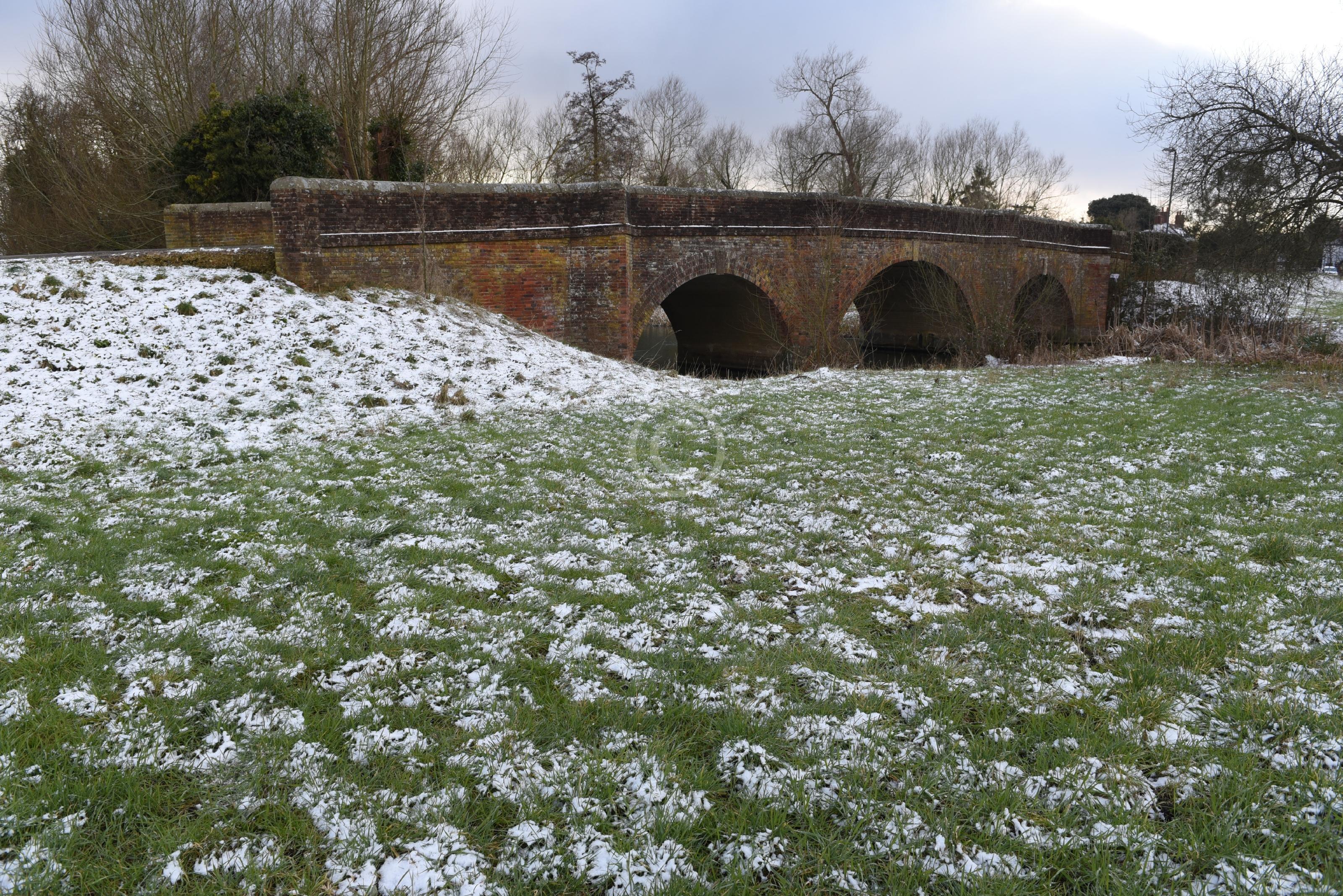 COOKHAM 129477 - Photo 1 of 4 - Baylis Media Photos