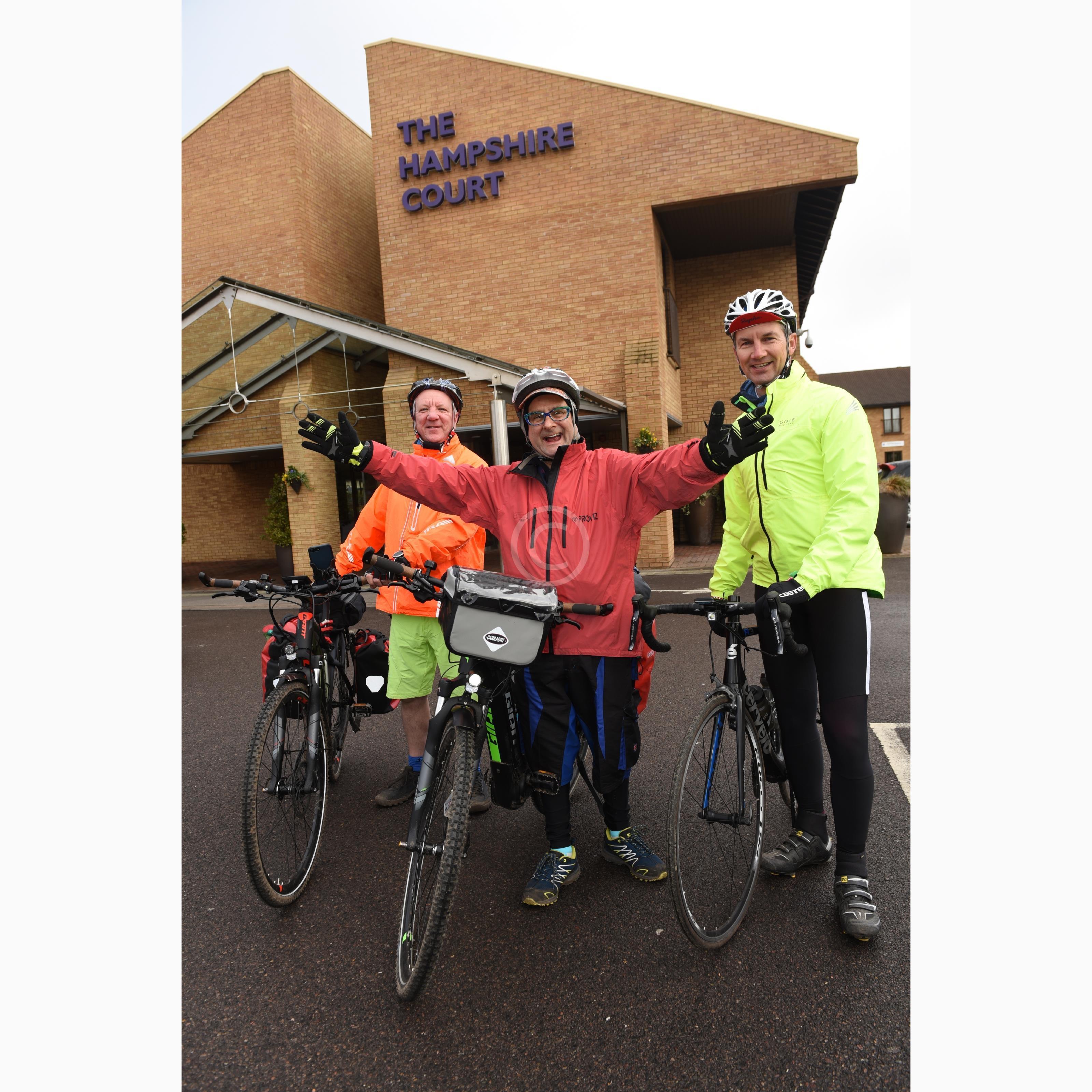 BASINGSTOKE 129541 - Photo 1 of 13 - Baylis Media Photos