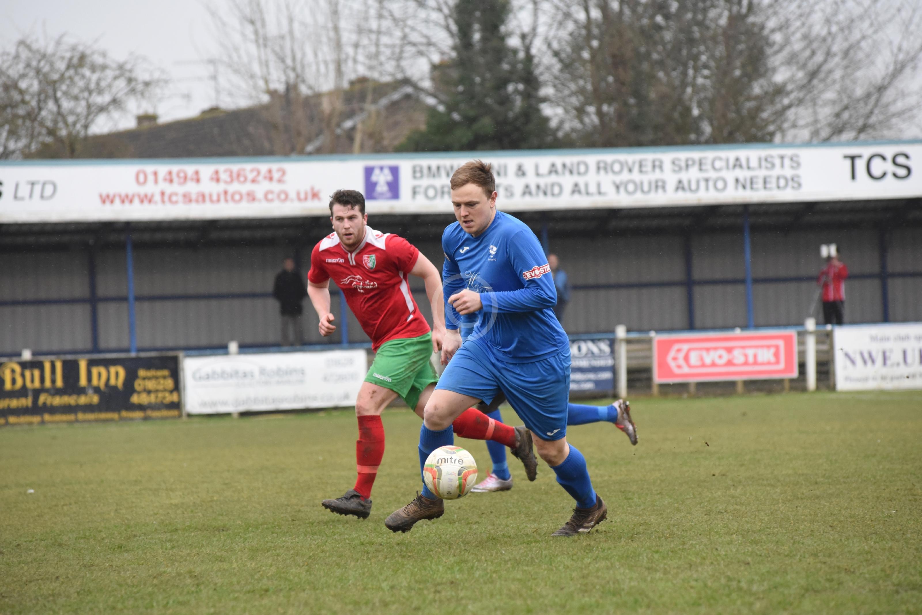 FOOTBALL 129591 - Photo 1 of 18 - Baylis Media Photos