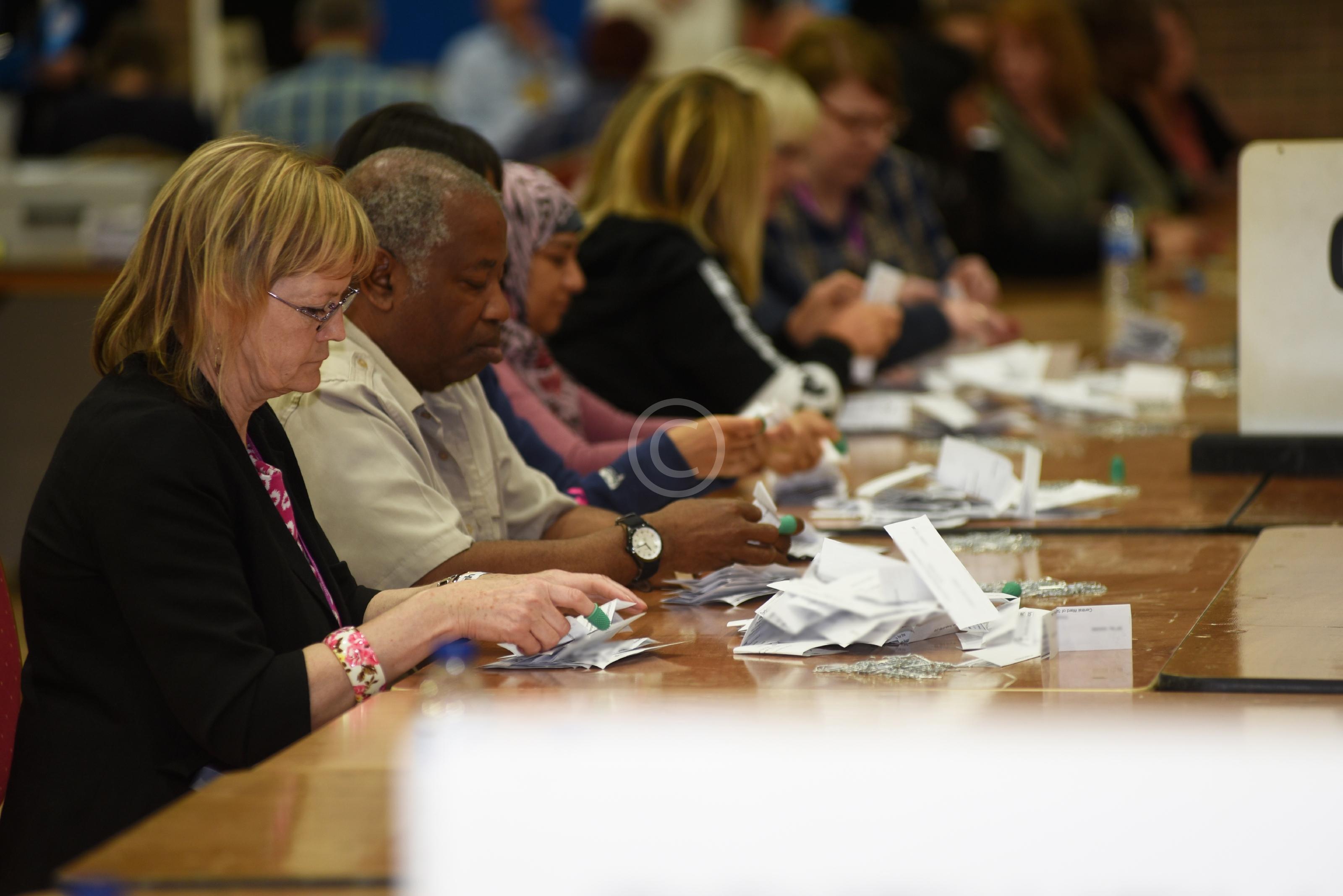 SLOUGH 129770 - Photo 1 of 44 - Baylis Media Photos