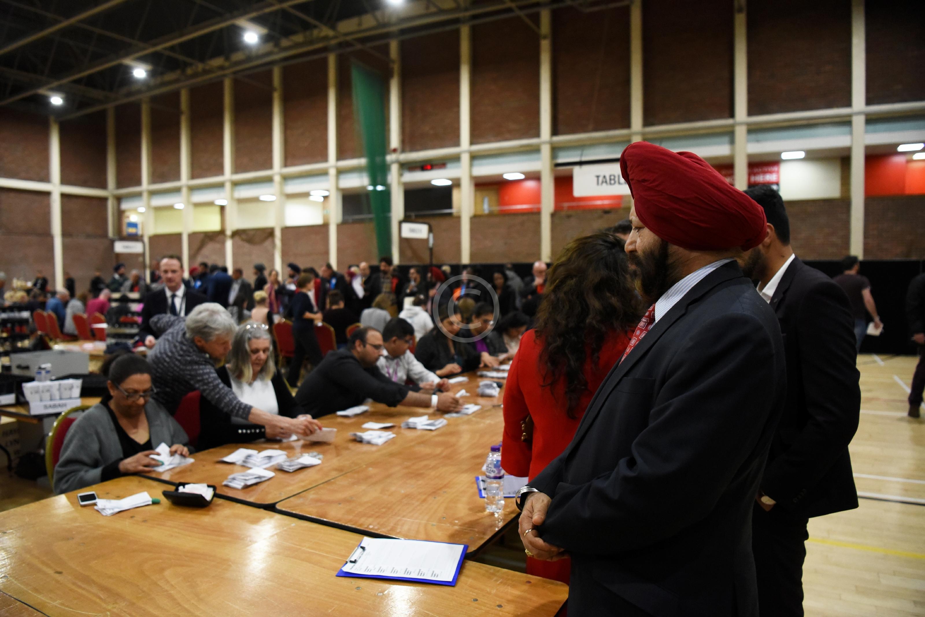 SLOUGH 129770 - Photo 1 of 44 - Baylis Media Photos