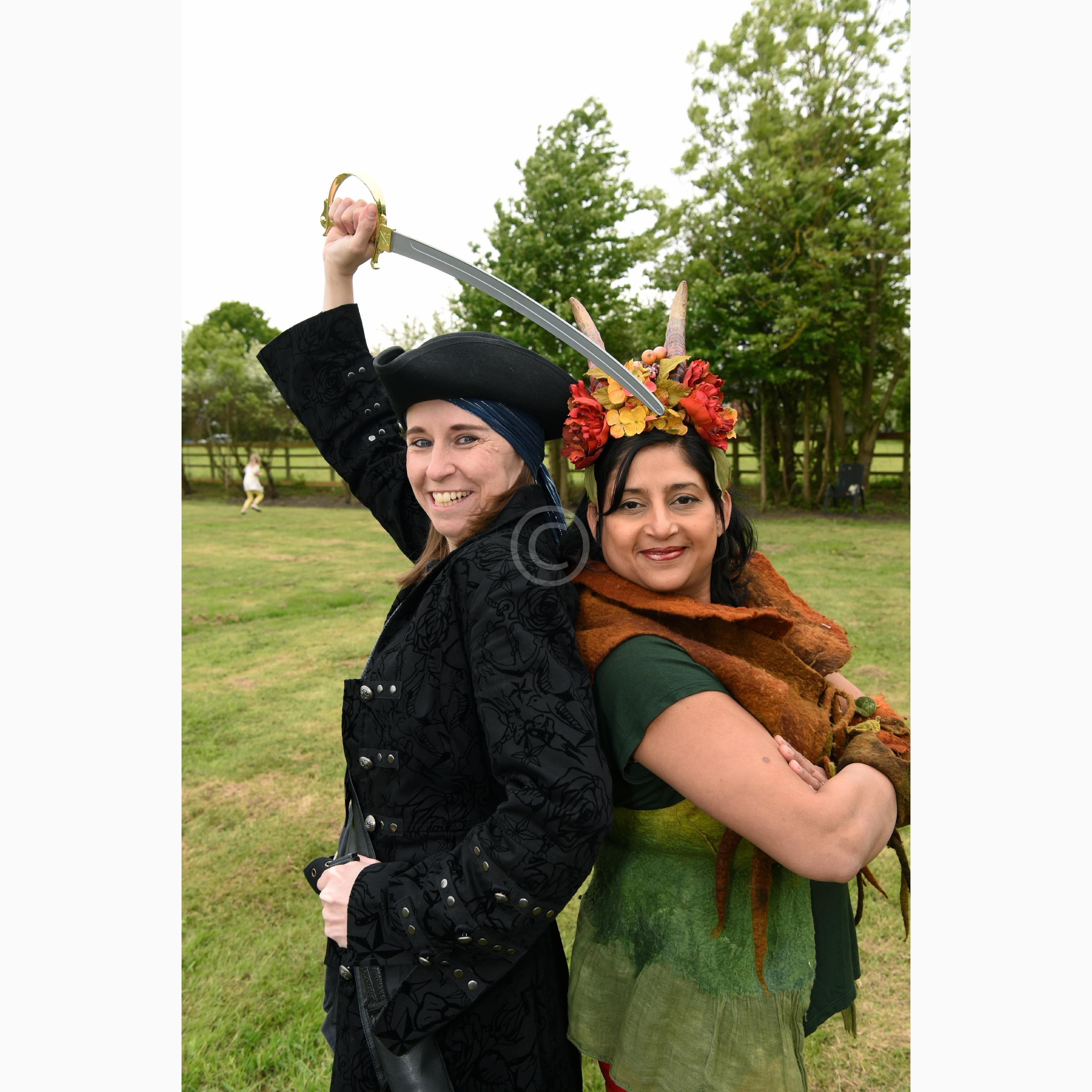 FIFIELD 129799 - Photo 1 of 4 - Baylis Media Photos