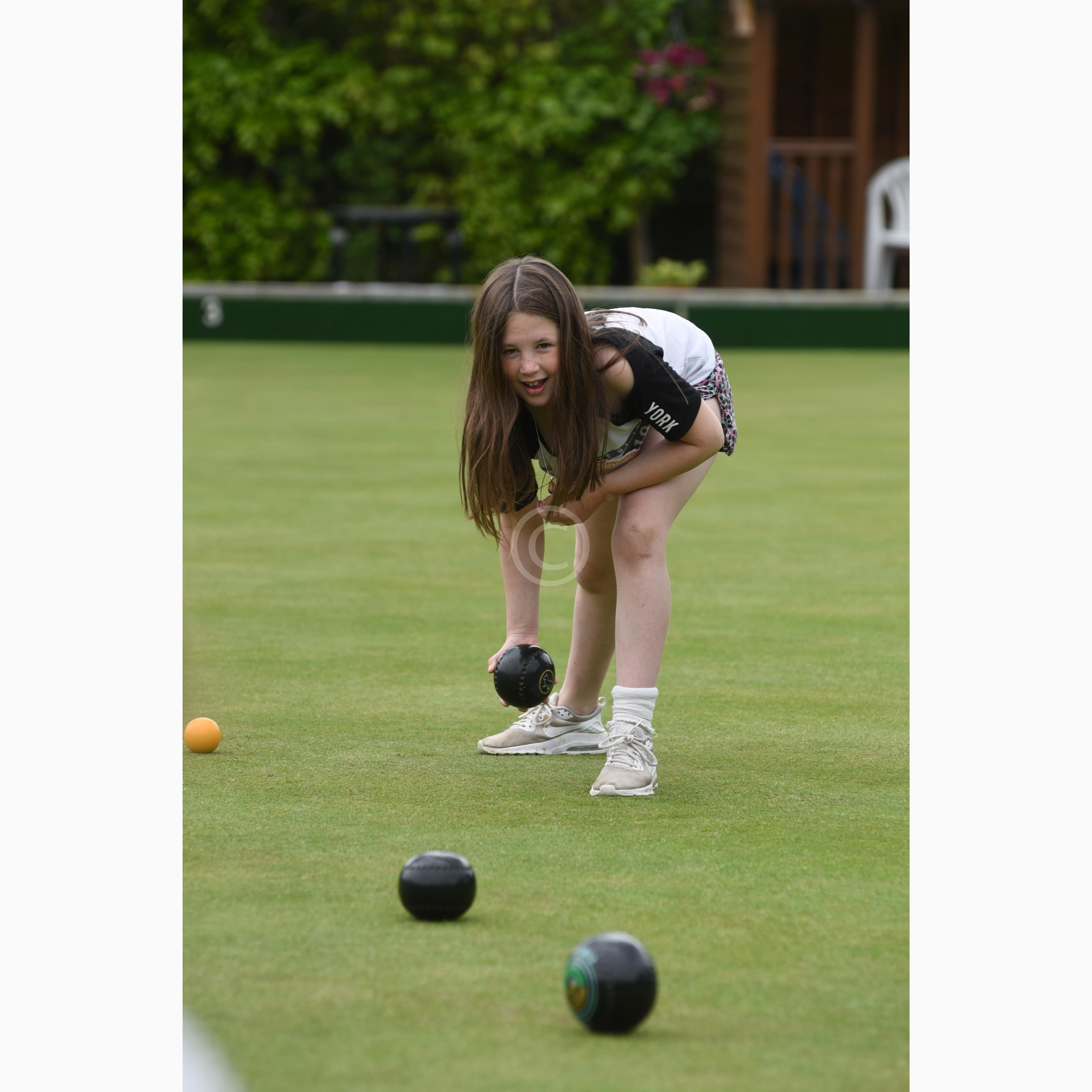 MAIDENHEAD 129810 - Photo 1 of 7 - Baylis Media Photos