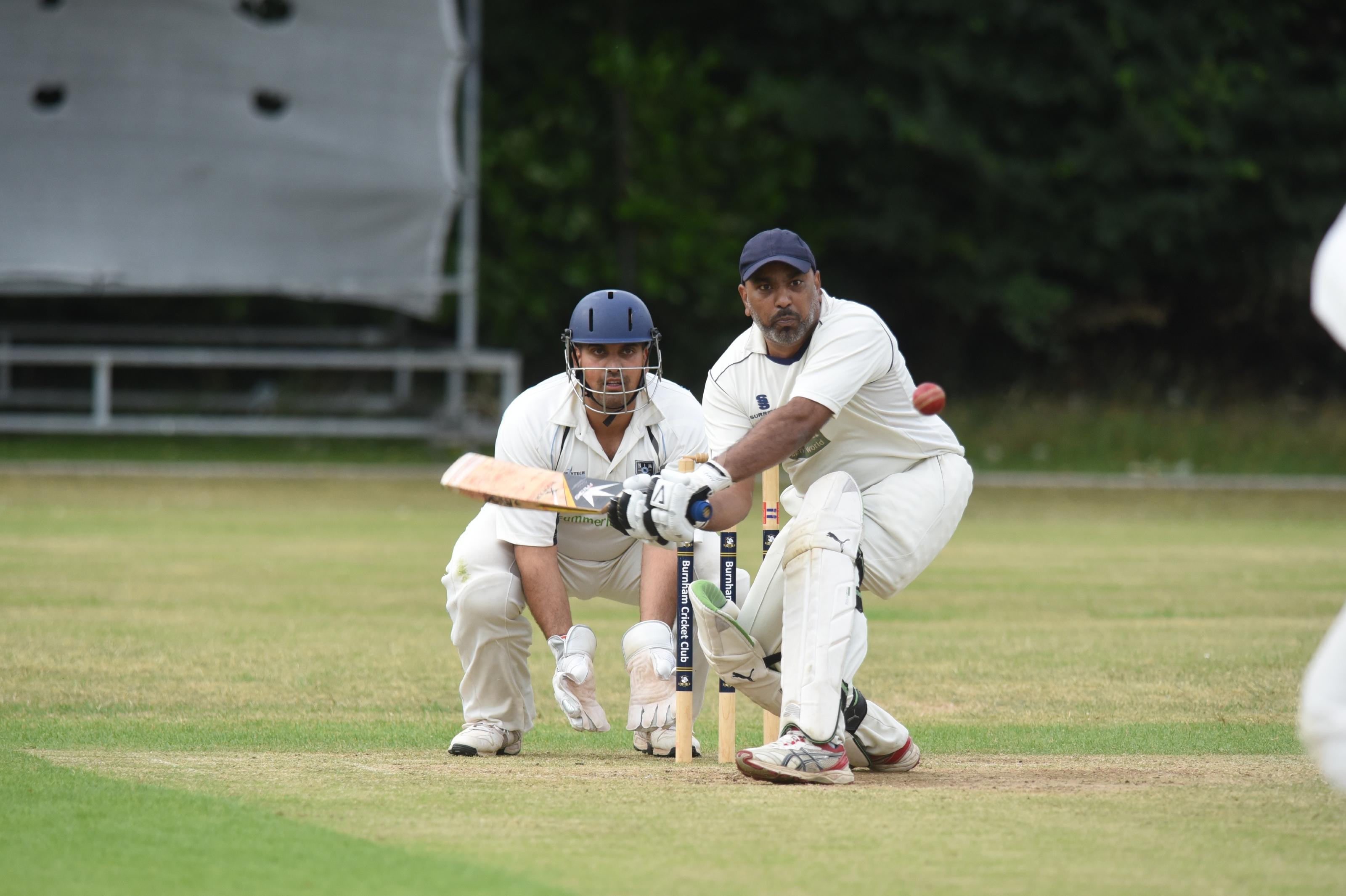 CRICKET 129961 - Photo 1 of 15 - Baylis Media Photos