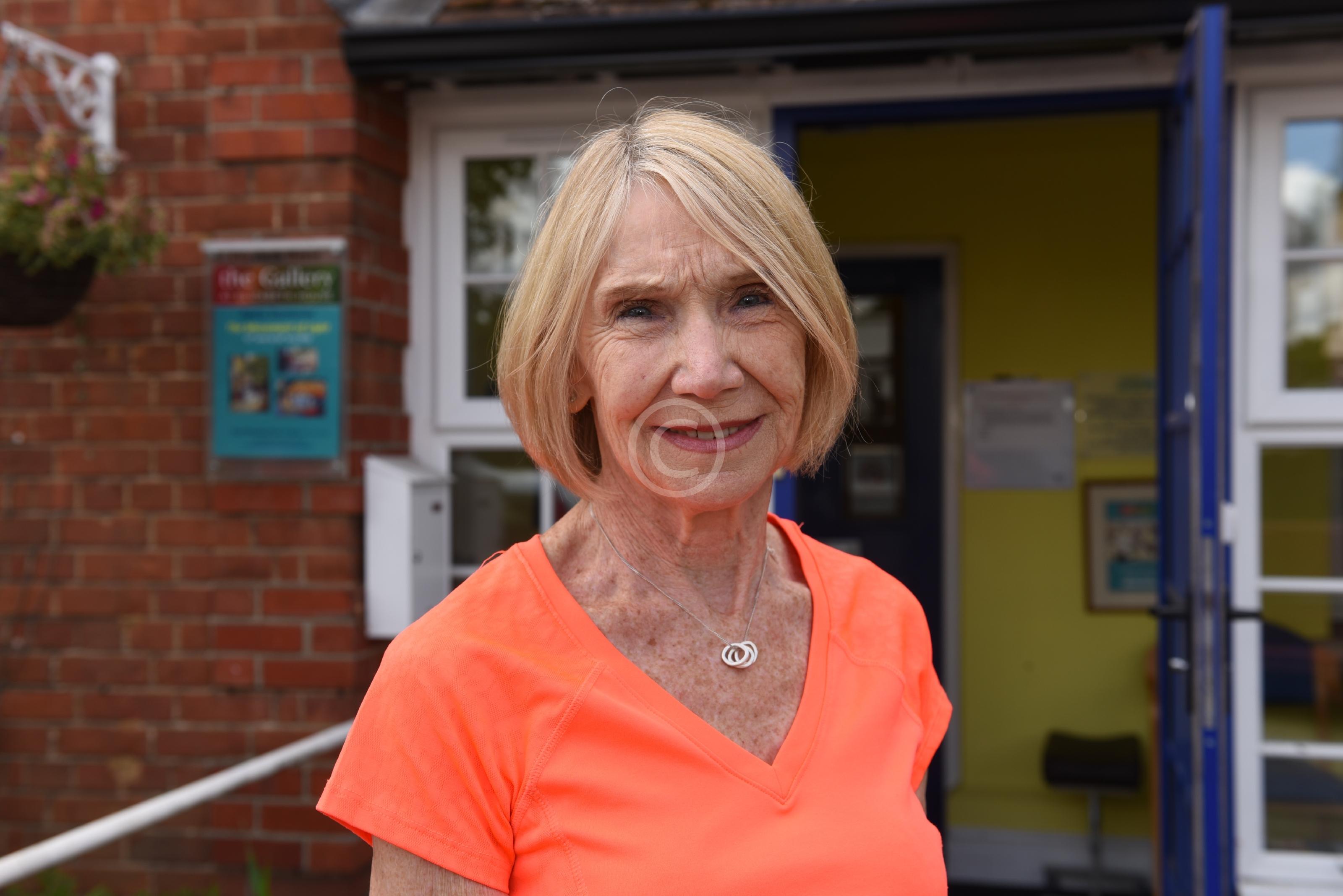 COOKHAM 130126 - Photo 1 of 8 - Baylis Media Photos